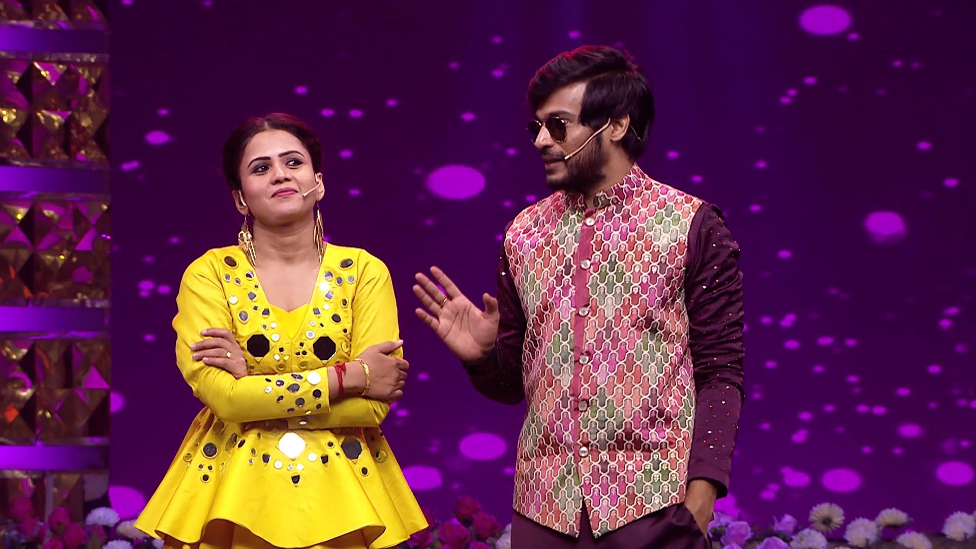 Watch Vijay Deepavali Specials S7 Episode 1 on JioHotstar