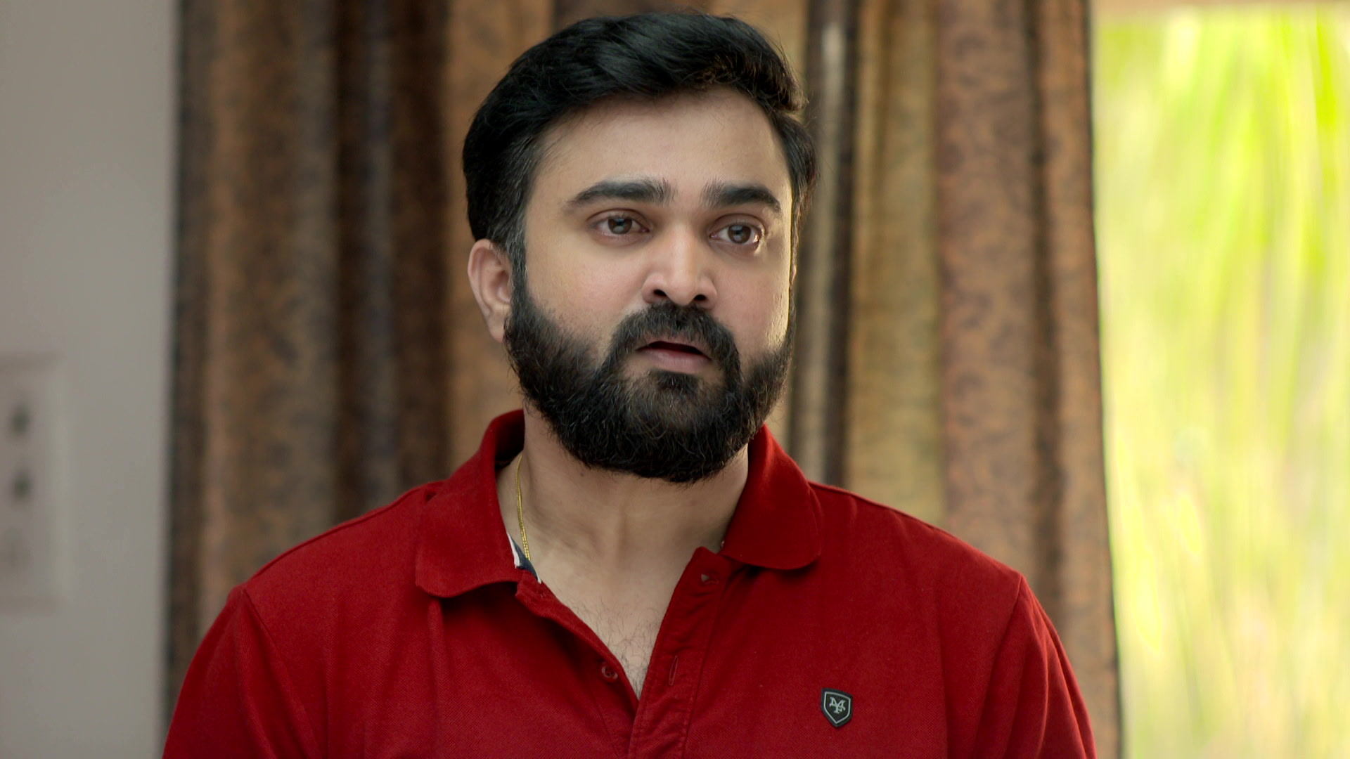 Watch Aai Kuthe Kaay Karte Episode 869 on JioHotstar