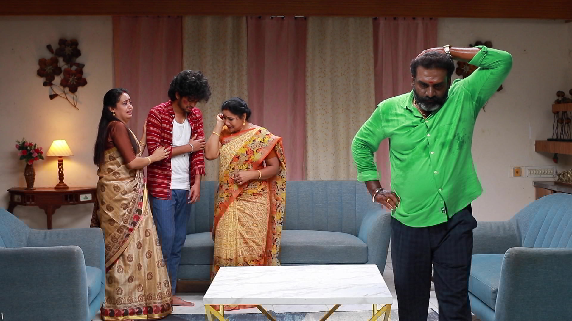 Watch mahanadhi only on Watcho