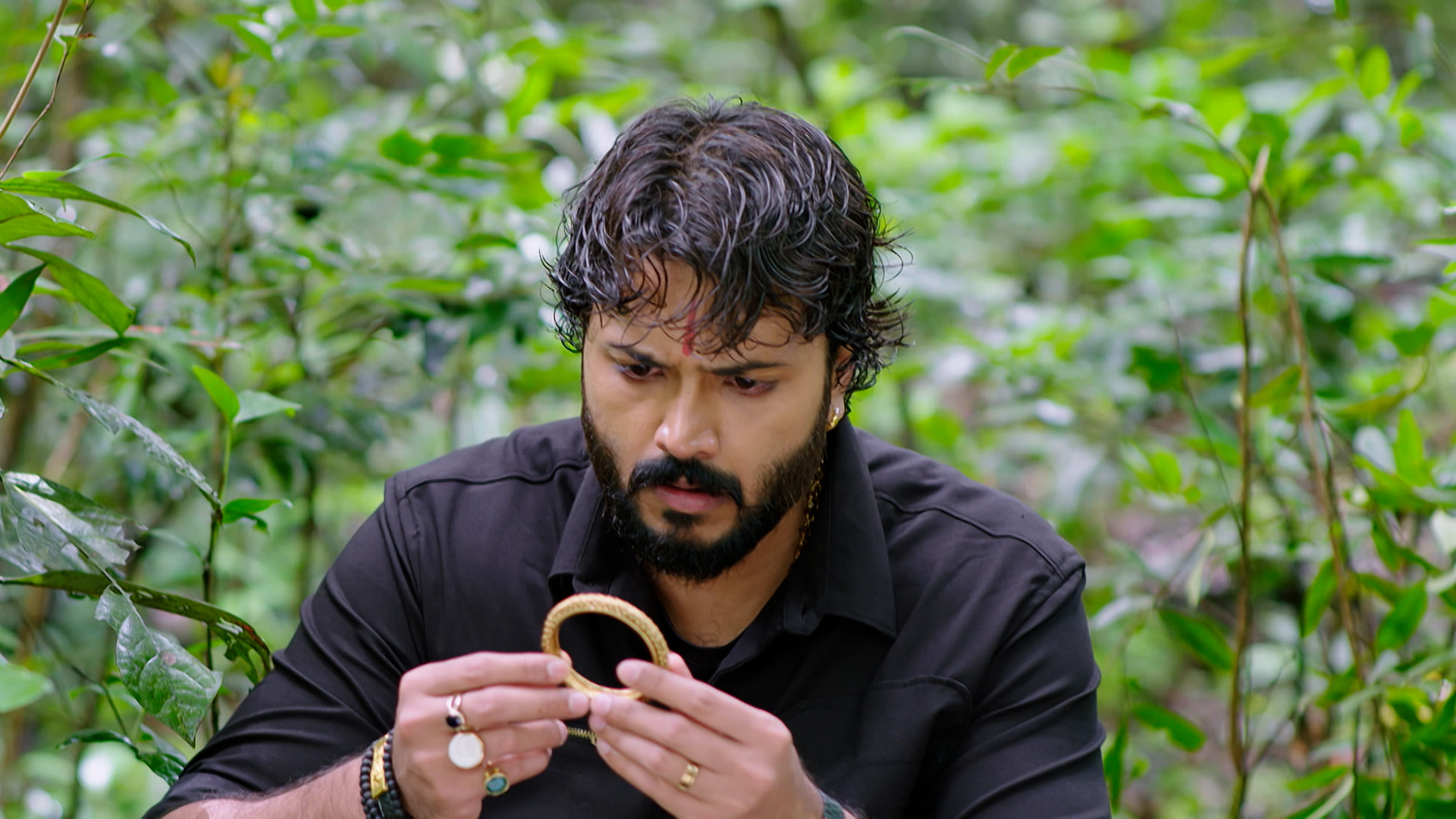 Watch Drishti Bottu Episode 217 on JioHotstar