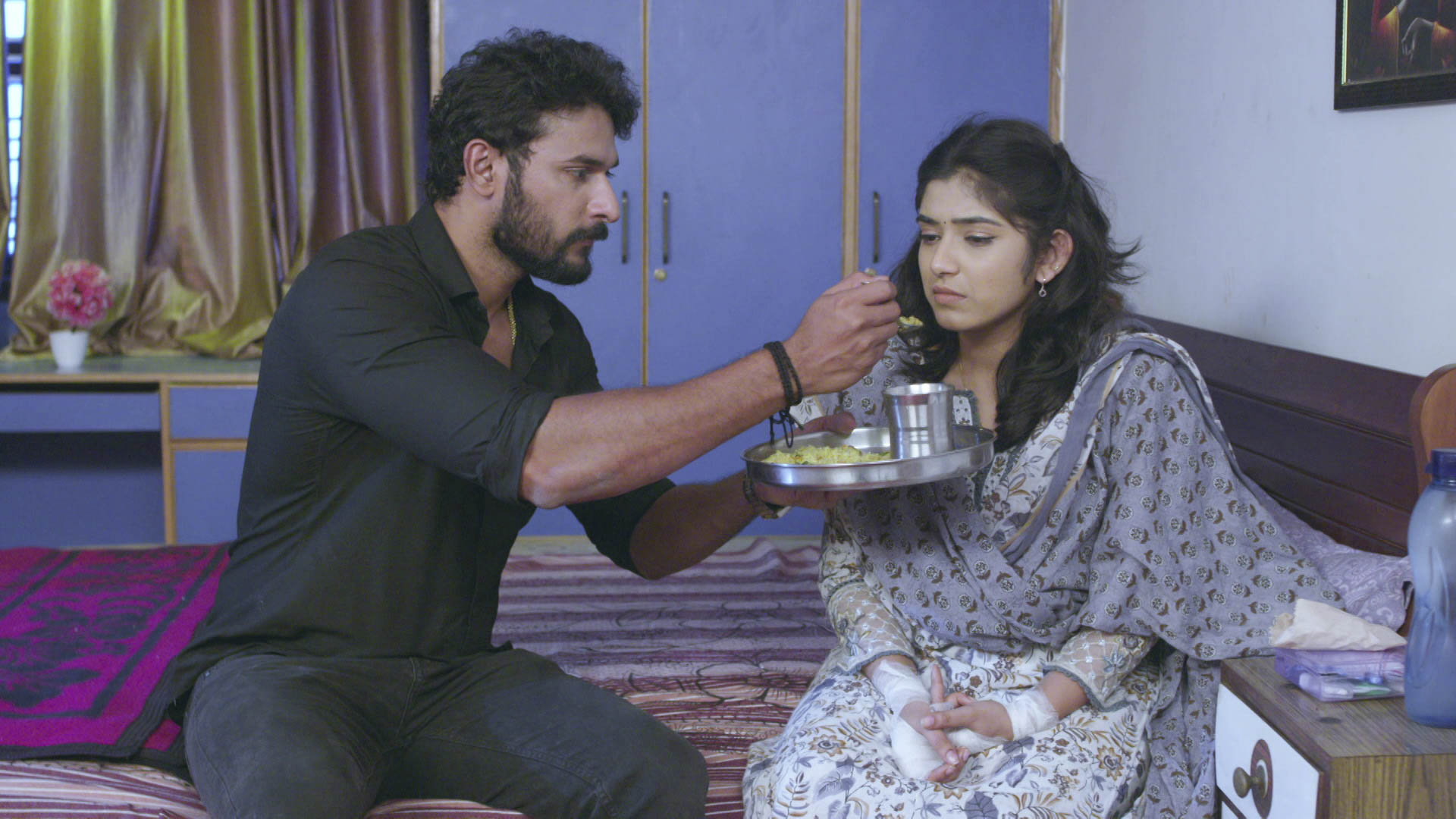 Watch Neenadhe Naa S2 Episode 147 on JioHotstar