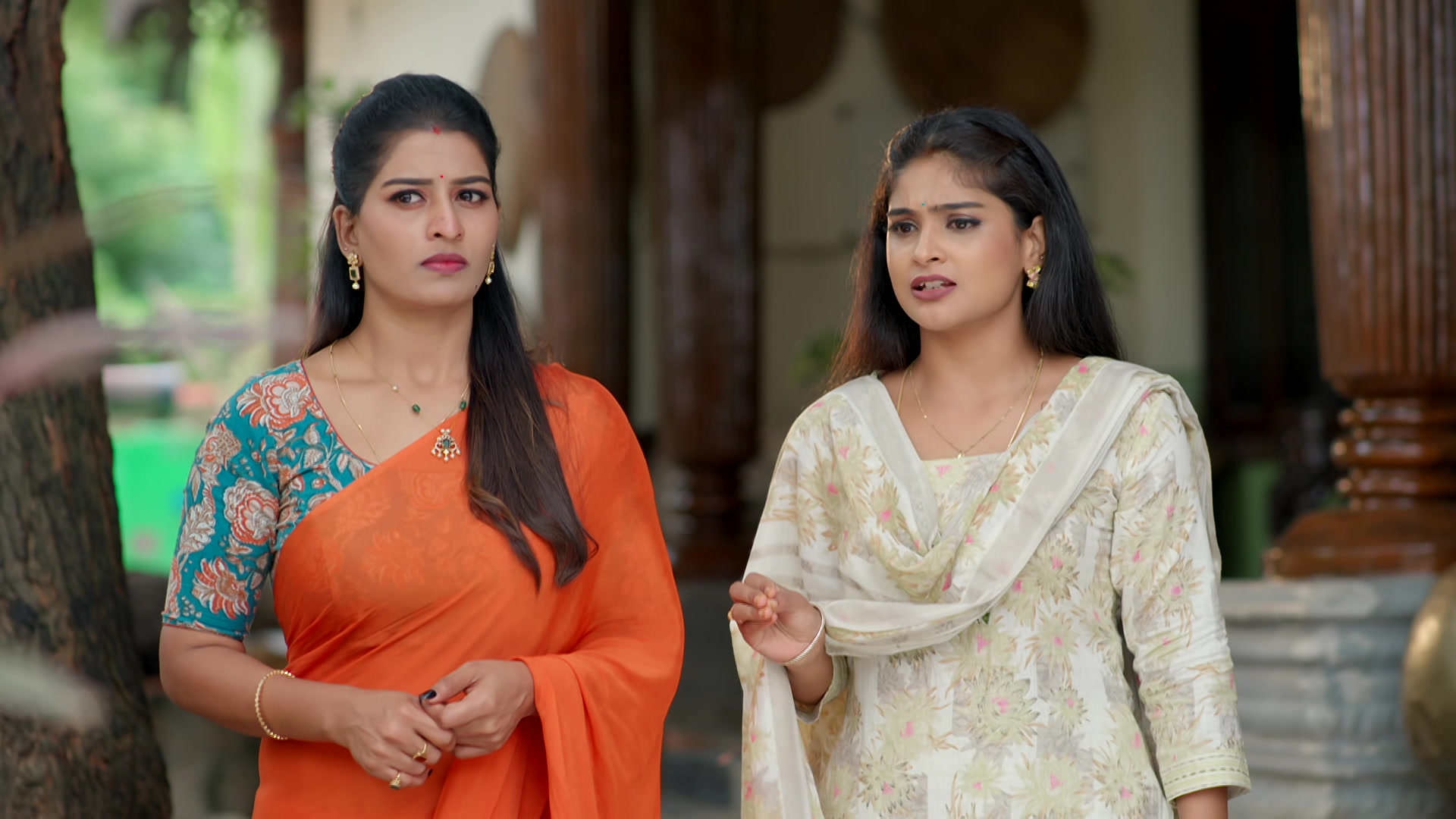 Watch Illu Illalu Pillalu S1 Episode 238 on JioHotstar