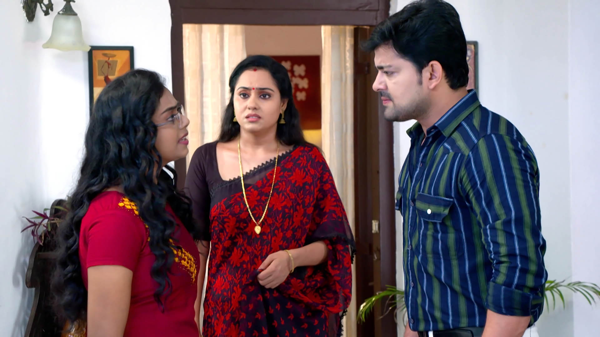 Watch Palunku S1 Episode 156 on JioHotstar