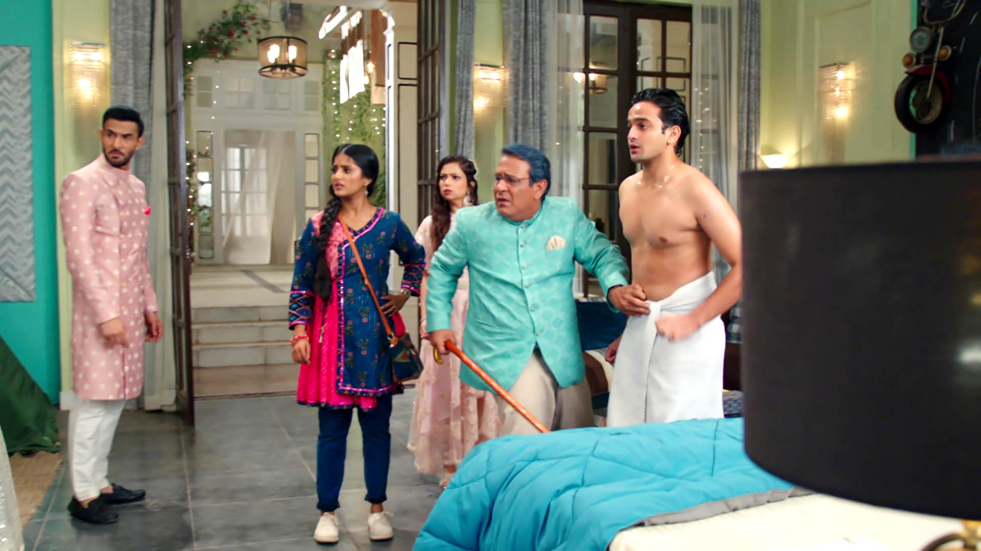 Watch Banni Chow Home Delivery Episode 25 on JioHotstar