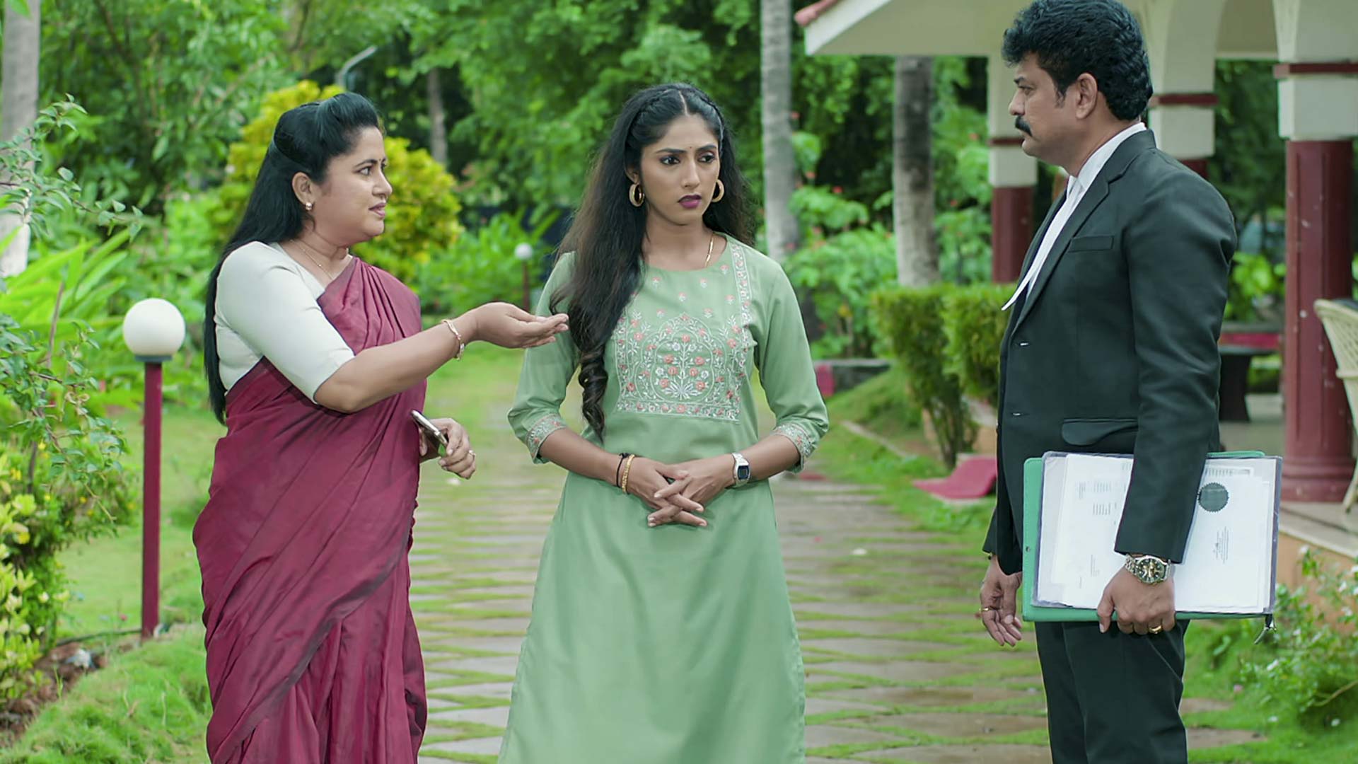 Watch Ninna Jothe Nanna Kathe Episode 304 on JioHotstar