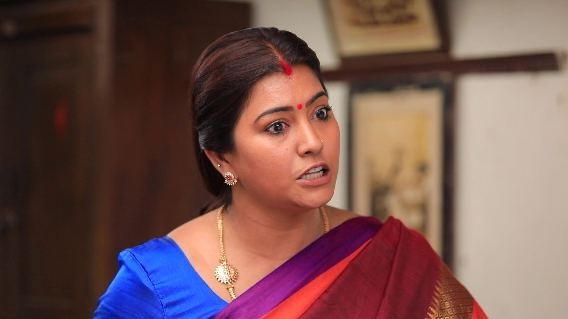 Stream Savithri Ploys to Frame Sethupathi Season 1 Episode 303 – Savithri Ploys to Frame ...