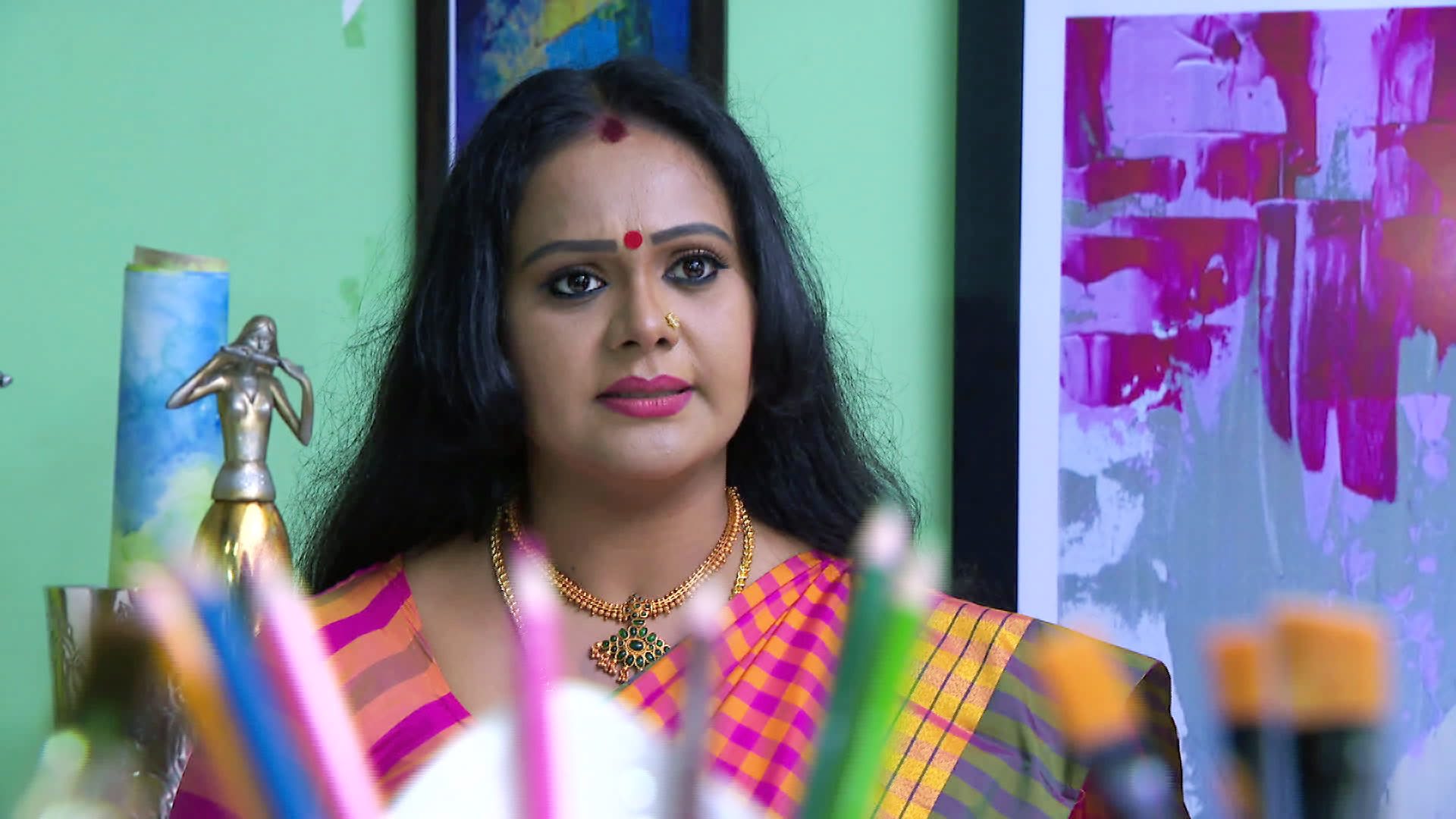 Watch Radhamani Argues with Sarath Online