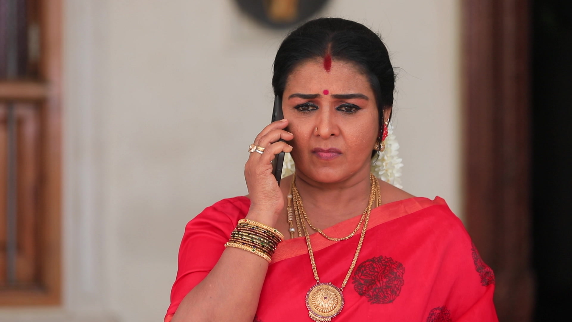 Watch Chinna Marumagal S1 Episode 270 on JioHotstar