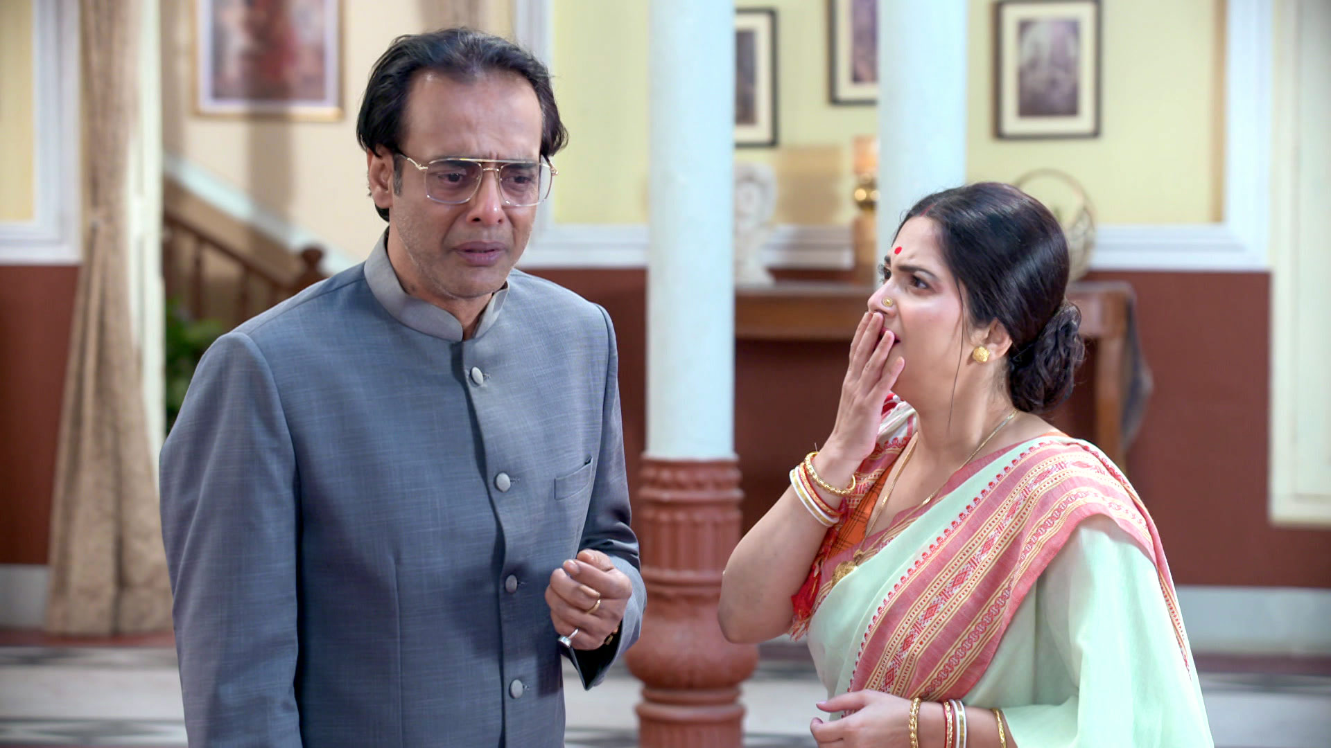 Watch Dui Shalik S1 Episode 157 on JioHotstar