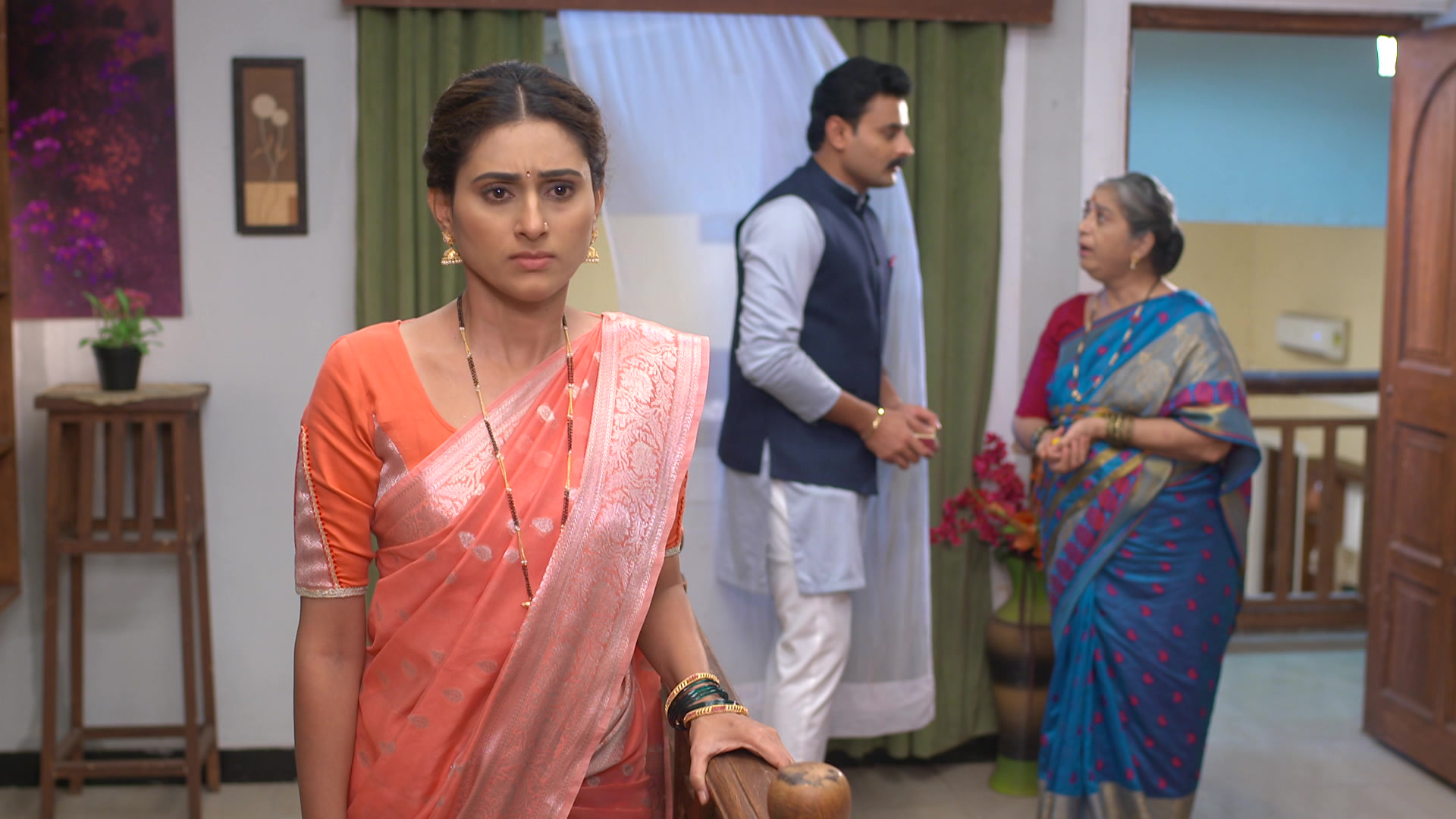 Watch Gharo Ghari Maatichya Chuli S1 Episode 419 on Disney+ Hotstar