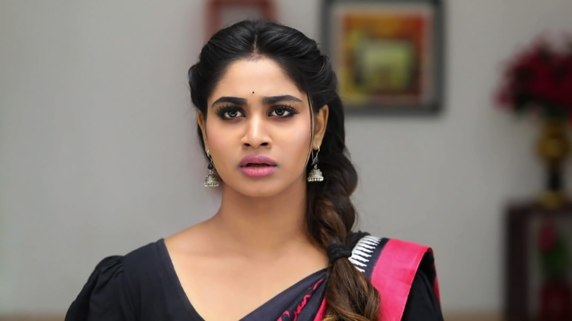 Watch Pagal Nilavu Episode 483 on JioHotstar