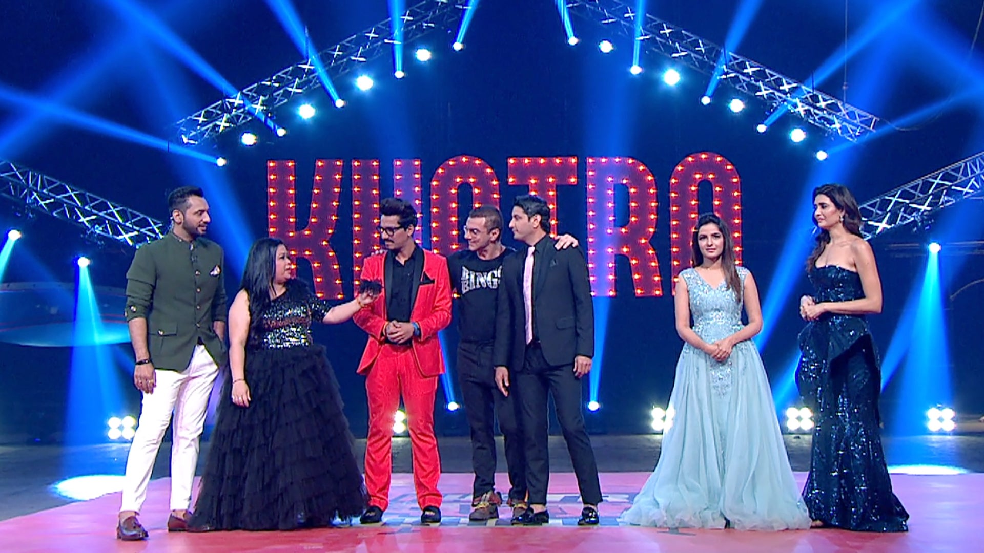 Watch Khatra Khatra Khatra S1 Episode 100 on JioHotstar