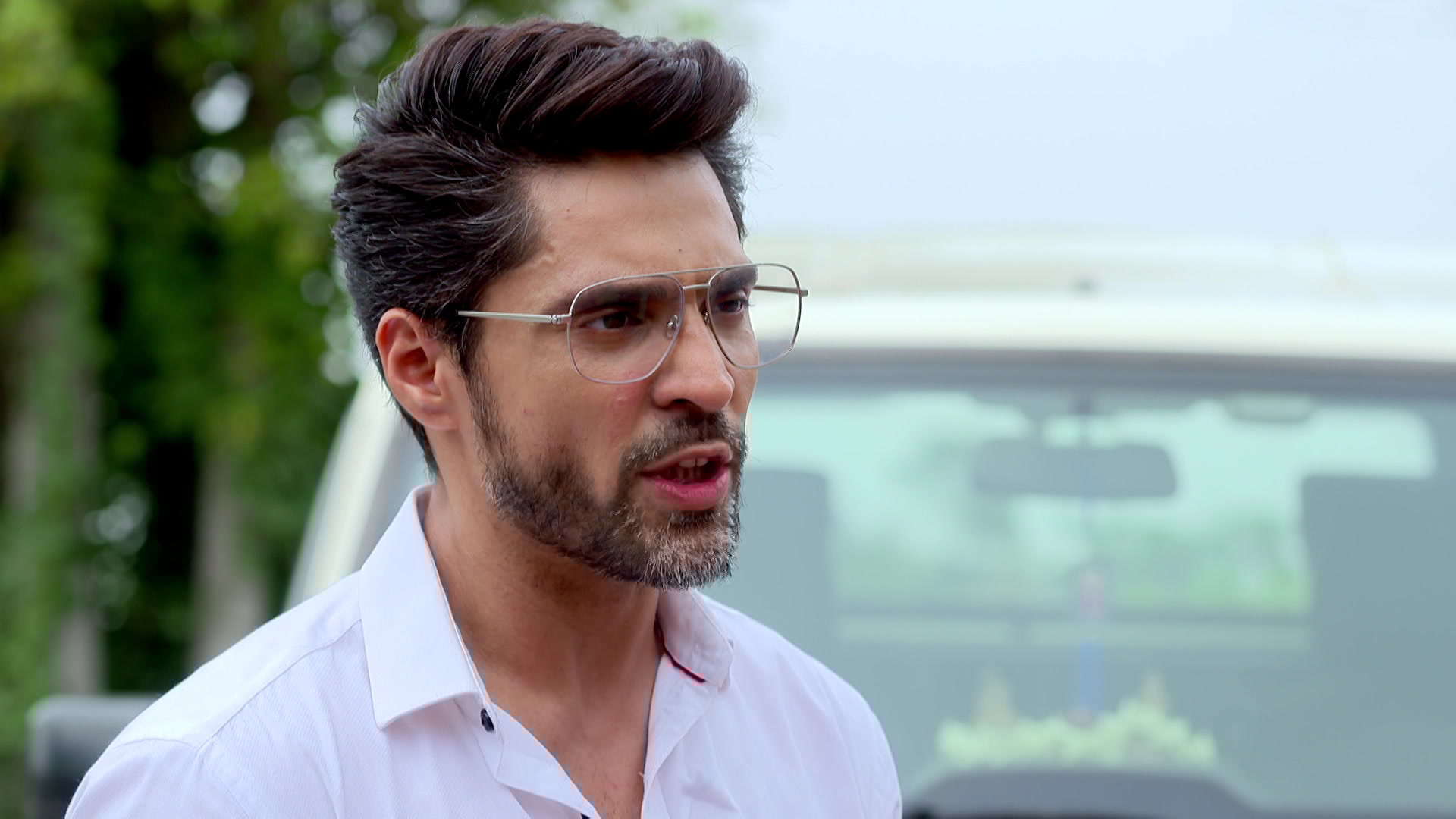 Watch Riddhiman in Trouble? Online