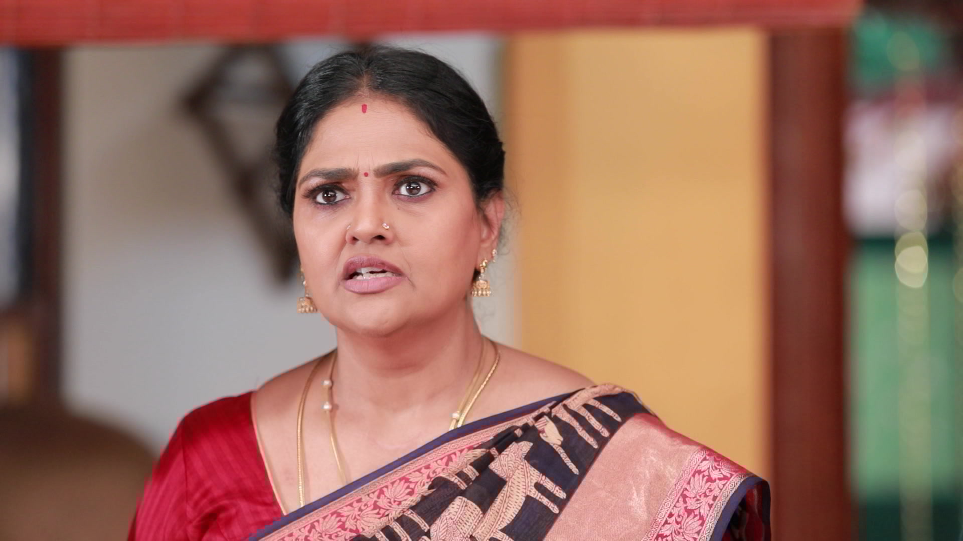 Watch Pandian Stores 2 Episode 249 on JioHotstar