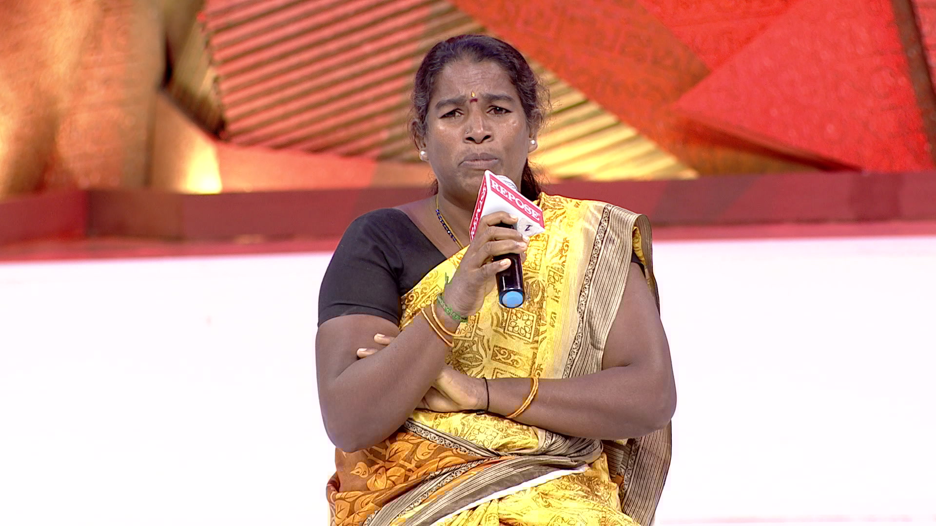 Watch Neeya Naana Episode 269 on JioHotstar