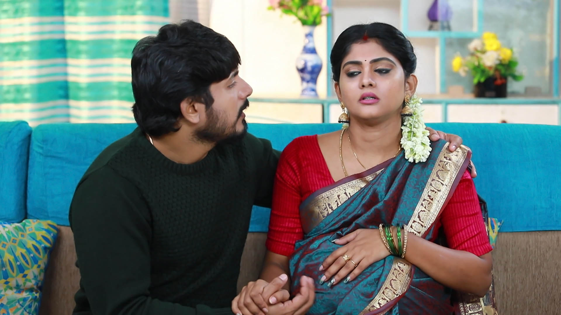 Watch Prasanth Rushes Divya Online