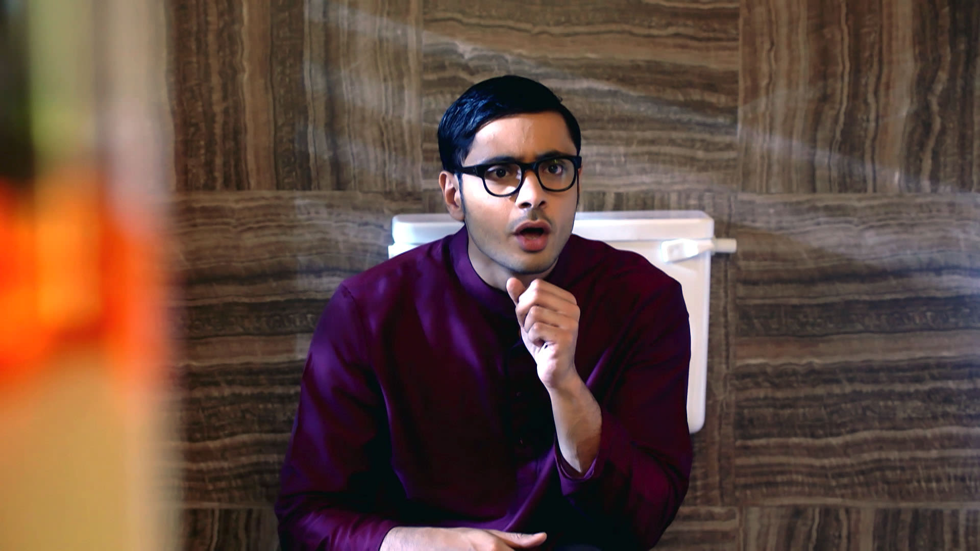 Watch Khade Hai Teri Raahon Mein S1 Episode 3 on Disney+ Hotstar