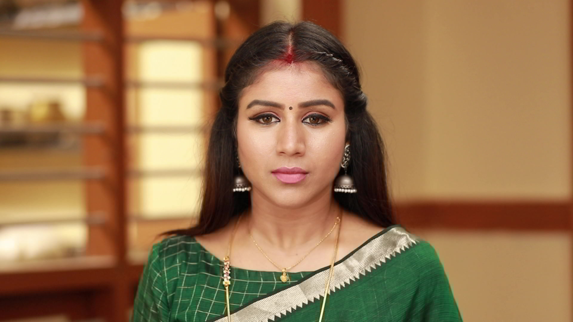 Watch Raja Rani 2 S2 Episode 52 on JioHotstar