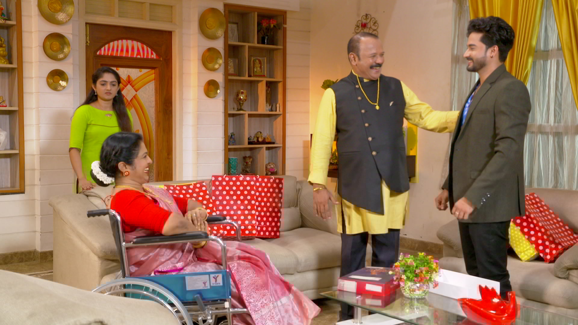 Stream geetha-govindam Online | Watcho