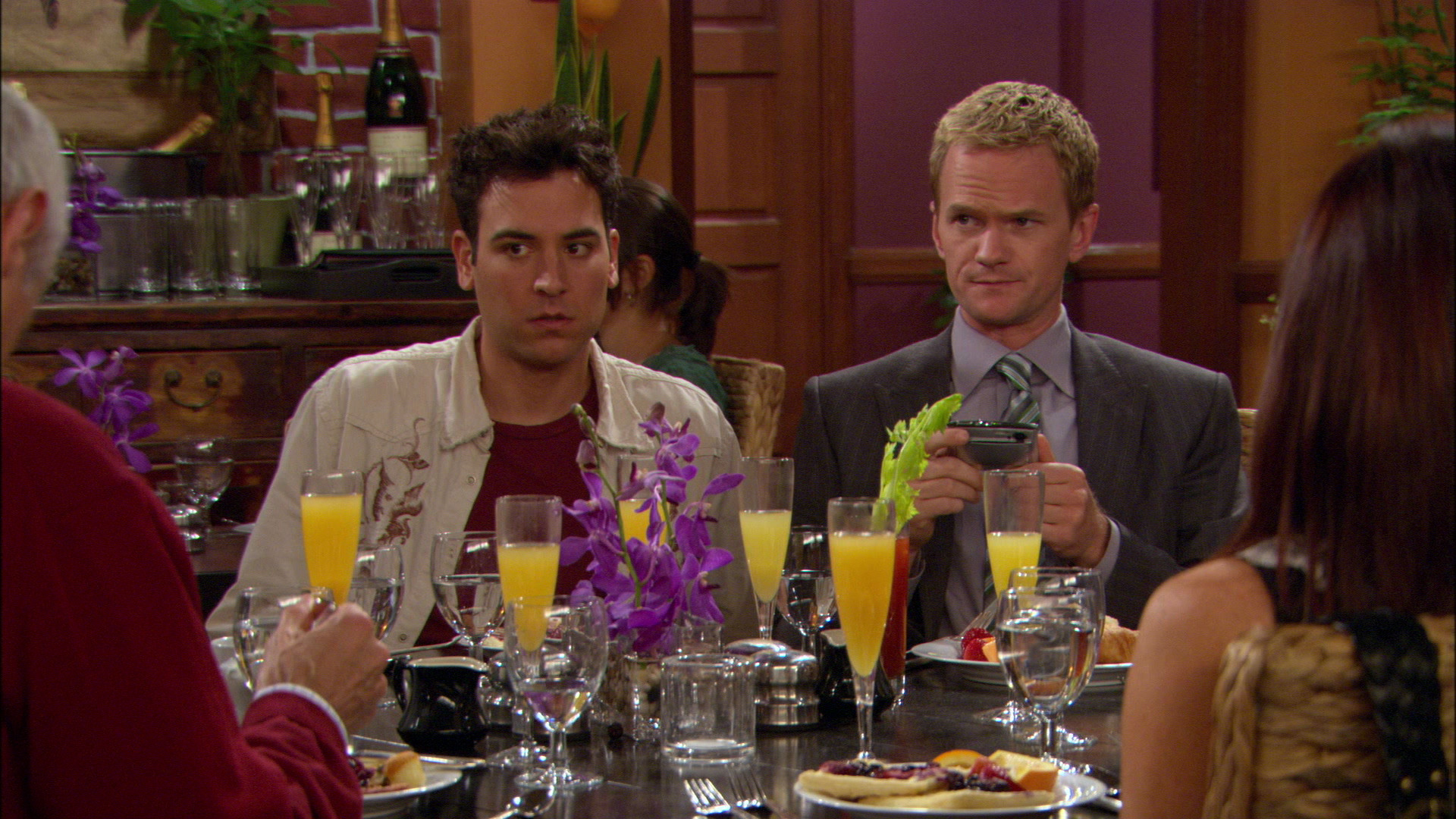 Watch How I Met Your Mother Episode 3 on Disney+