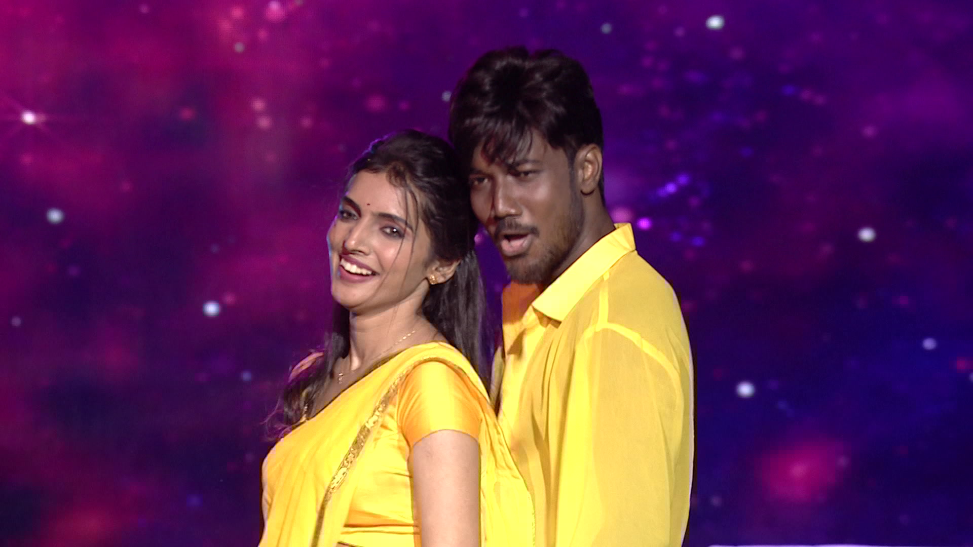 Watch jodi-are-you-ready only on Watcho