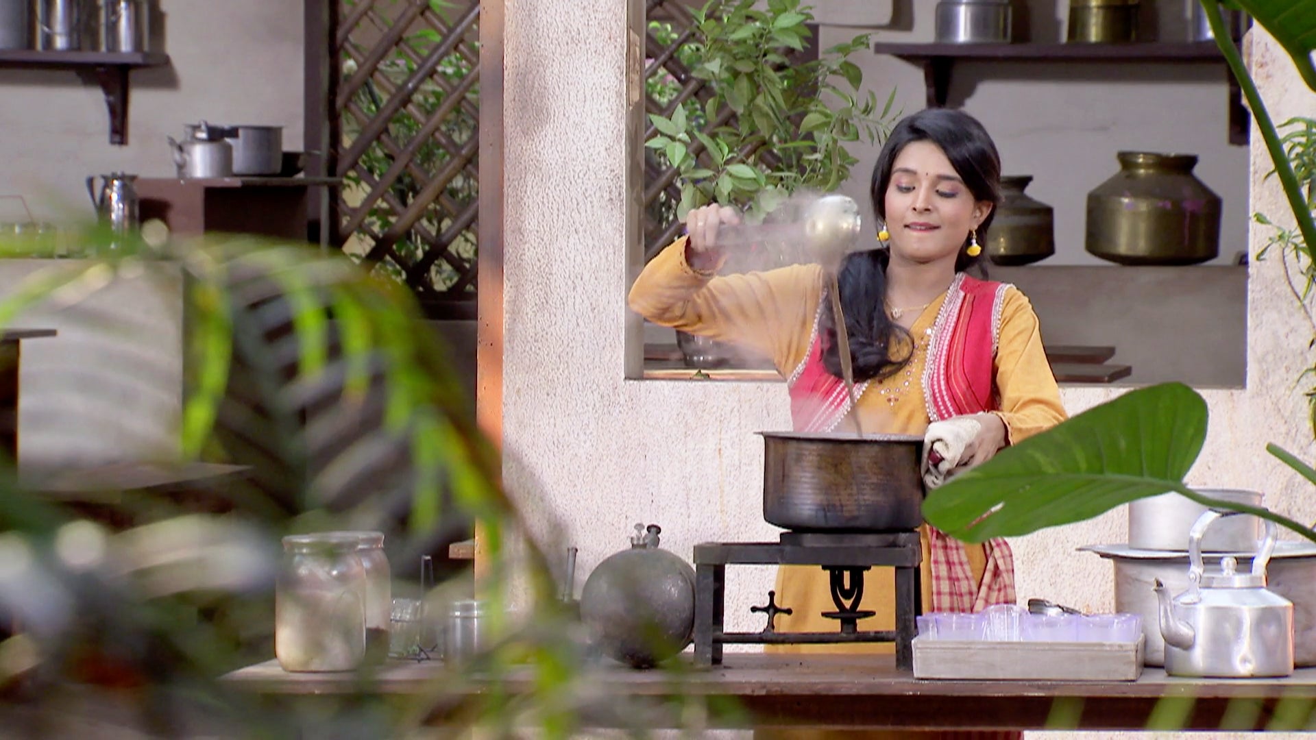 Watch Dikri Vahalno Dariyo Episode 1 on JioHotstar