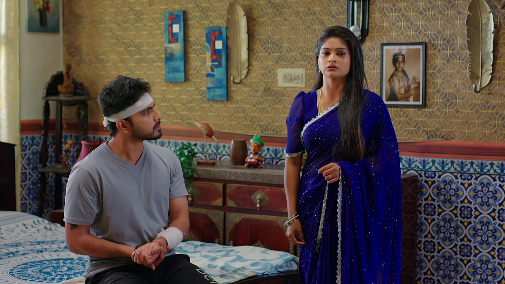 Watch Illu Illalu Pillalu S1 Episode 72 on JioHotstar