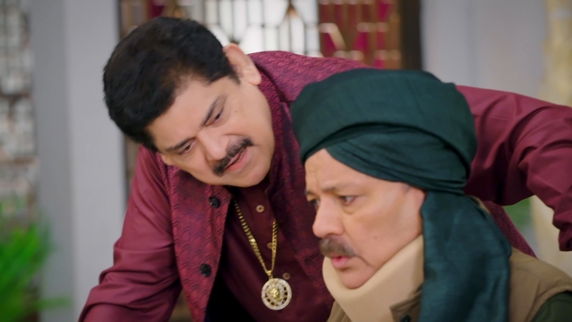 Watch Ajooni S1 Episode 211 on JioHotstar