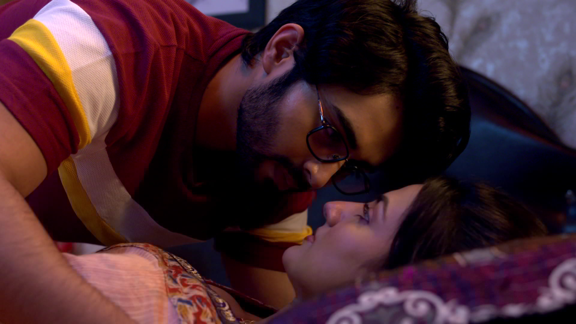 Watch Geeta LL.B Episode 290 on JioHotstar