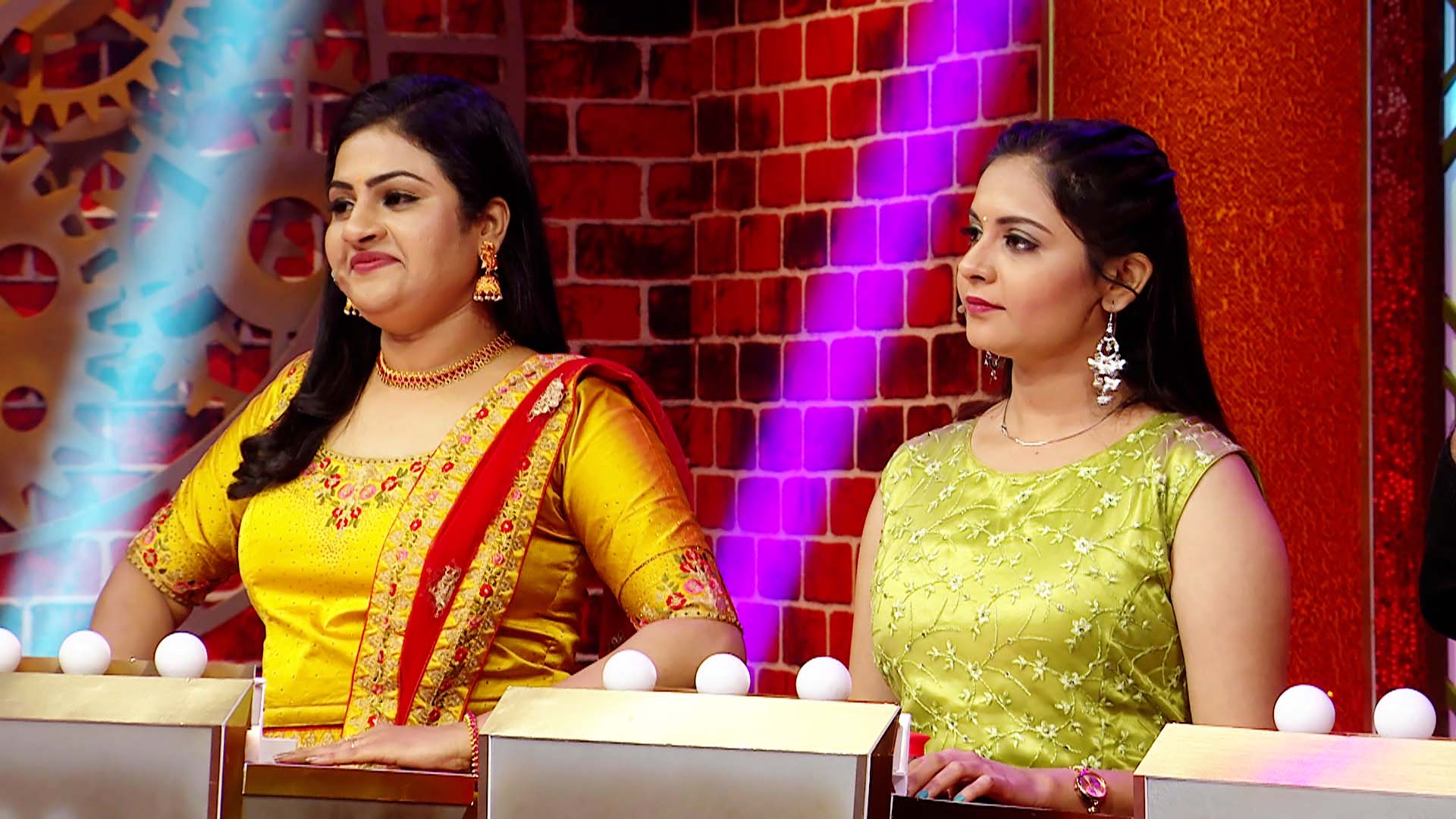 Watch Valkannadi S1 Episode 15 on JioHotstar