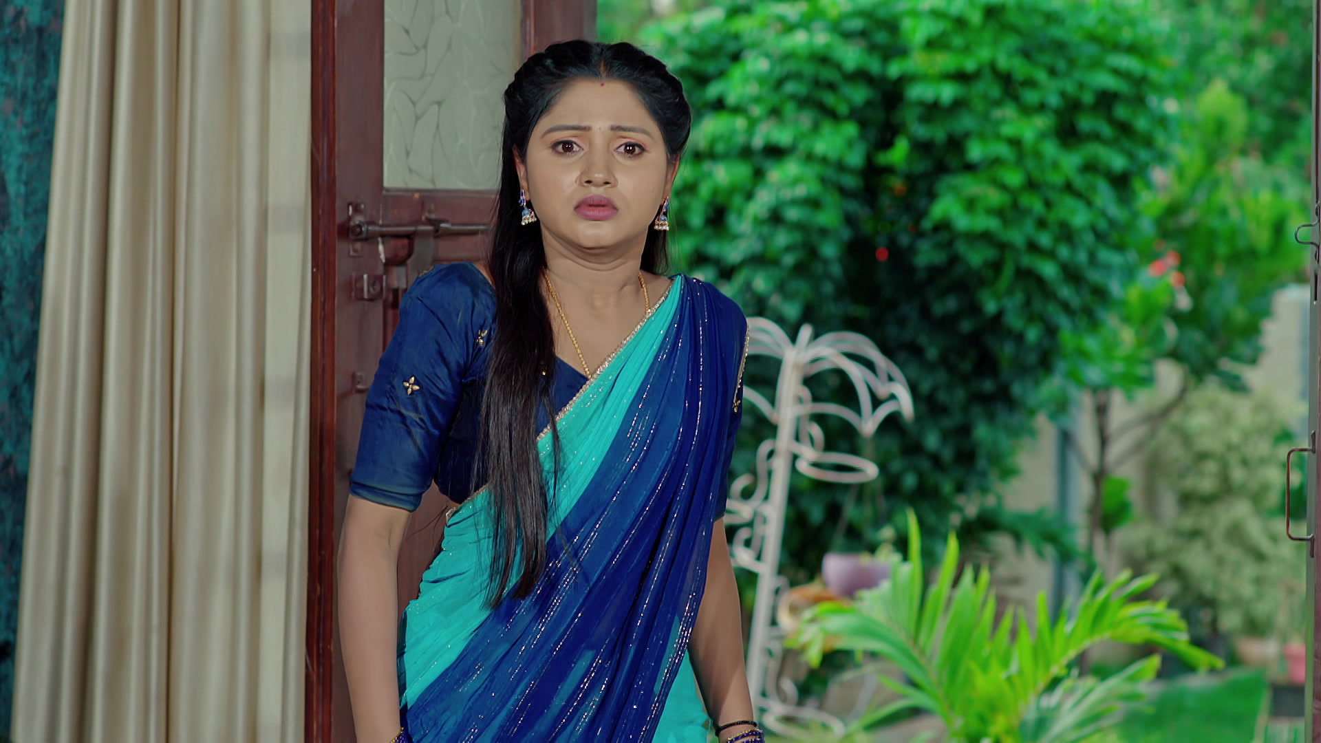 Watch Aragini 2 S1 Episode 418 on JioHotstar