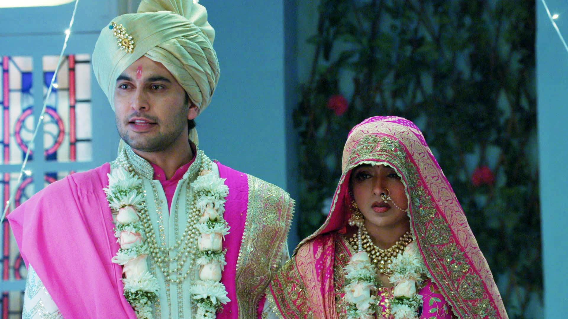 Watch Aankh Micholi Episode 39 on JioHotstar