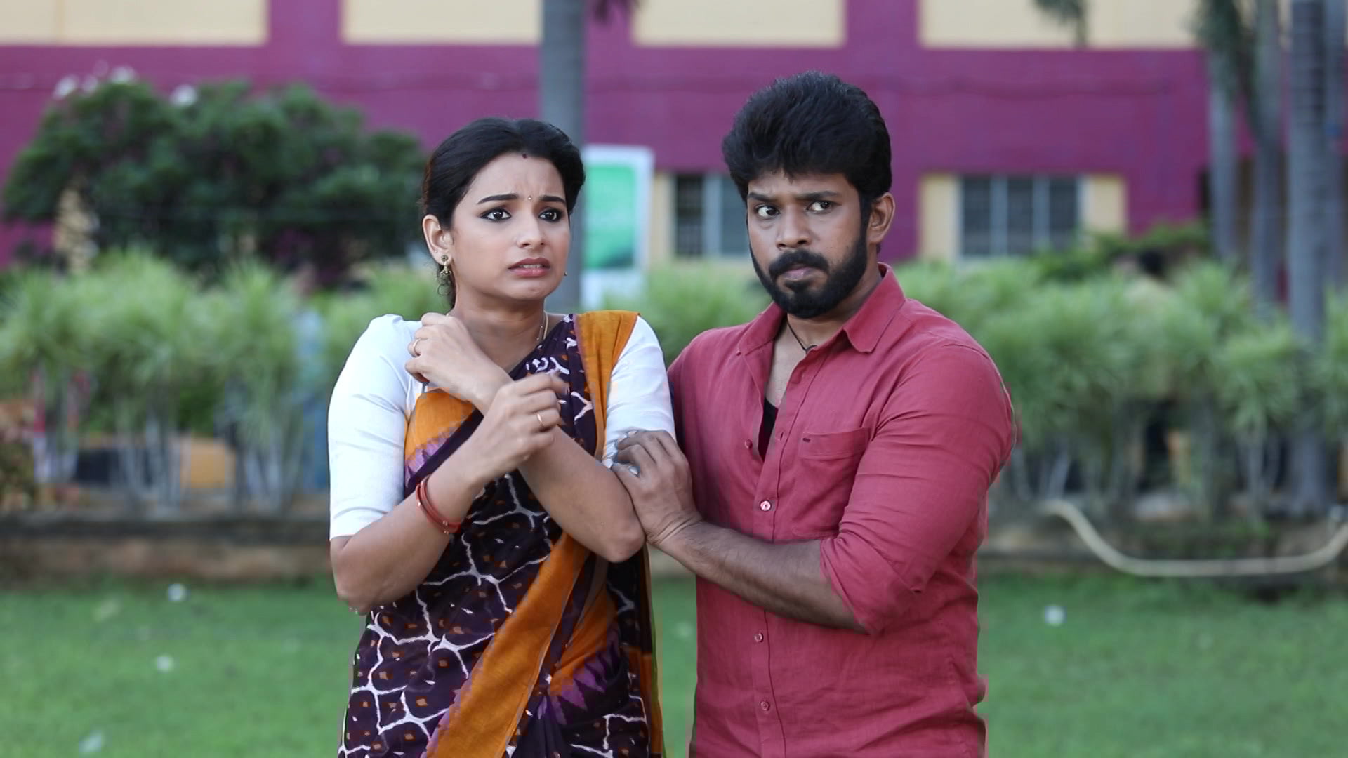 Watch Pandian Stores 2 Episode 1044 on JioHotstar