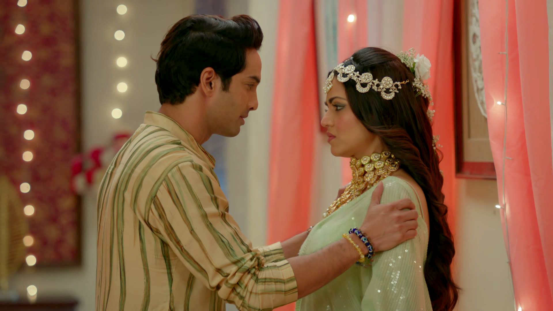 Watch Rajjo S1 Episode 101 on JioHotstar