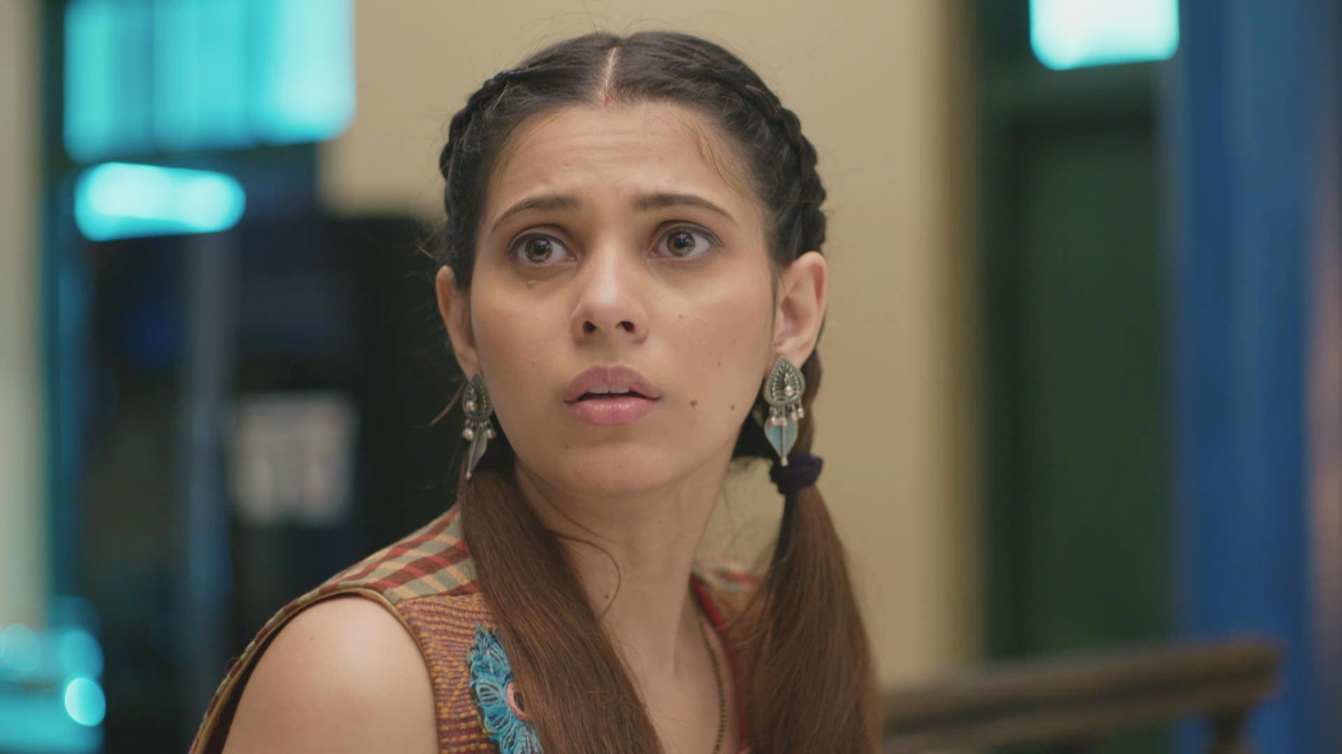 Watch Raavi Is Castigated Online