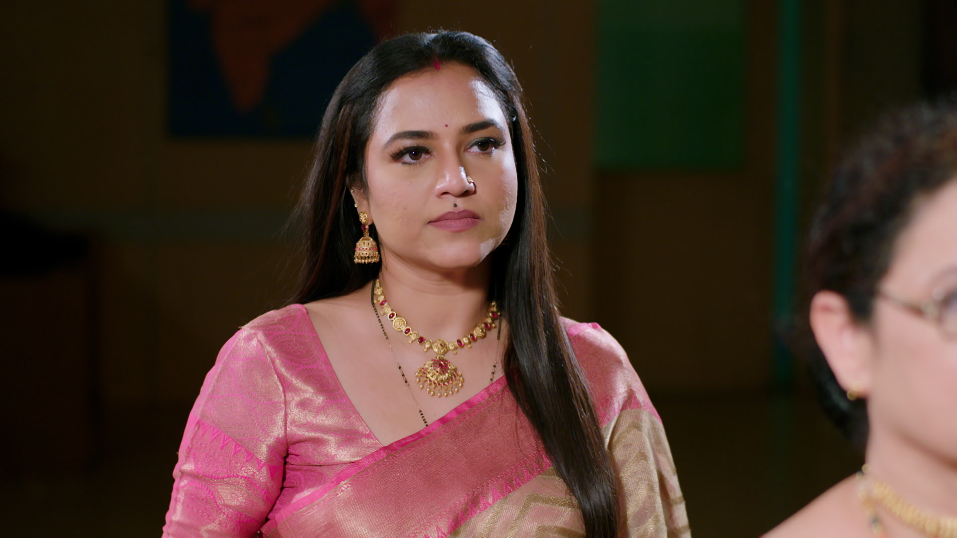 Watch Karimani S1 Episode 375 on JioHotstar