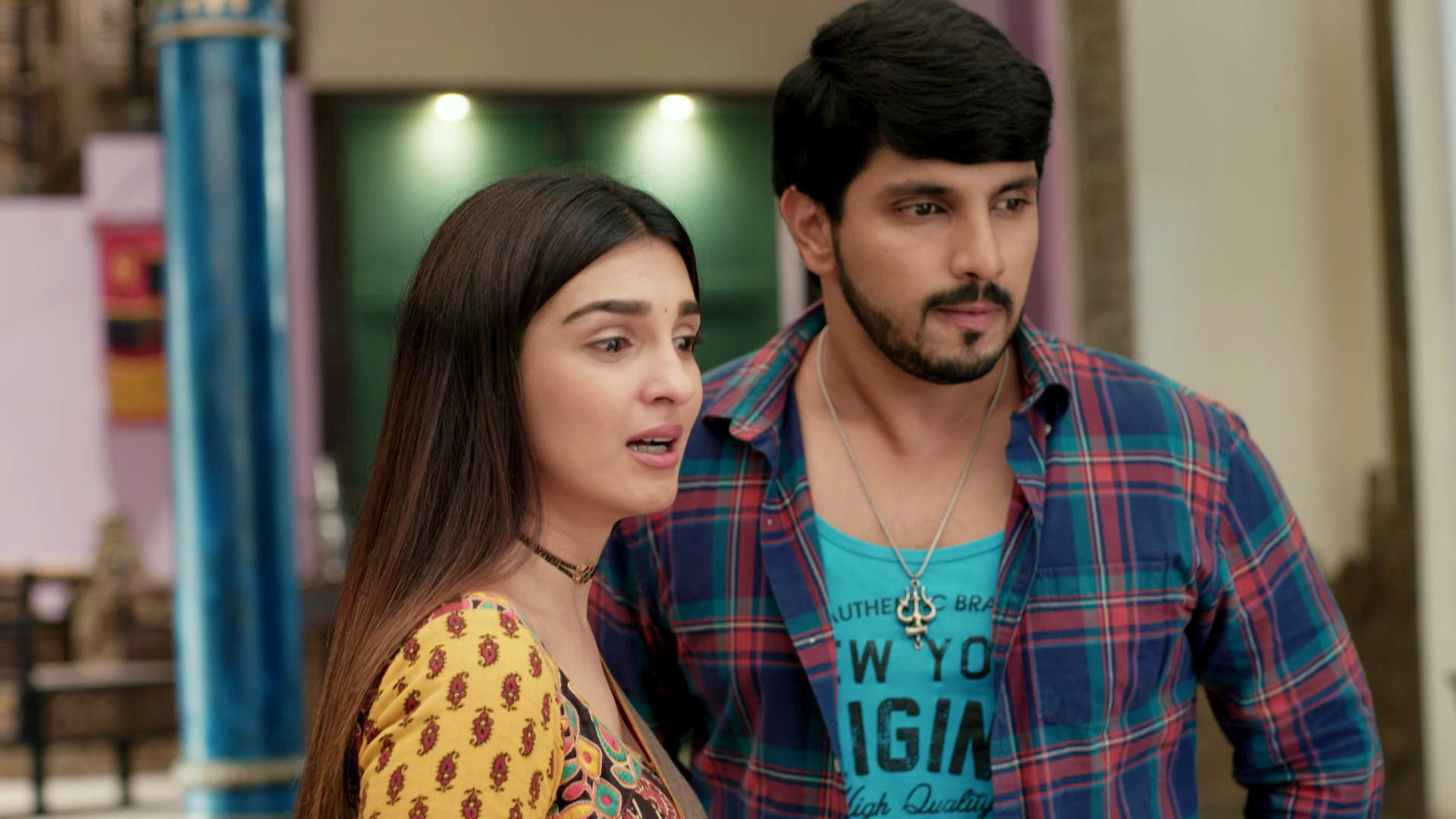 Watch Pandya Store S1 Episode 807 on JioHotstar