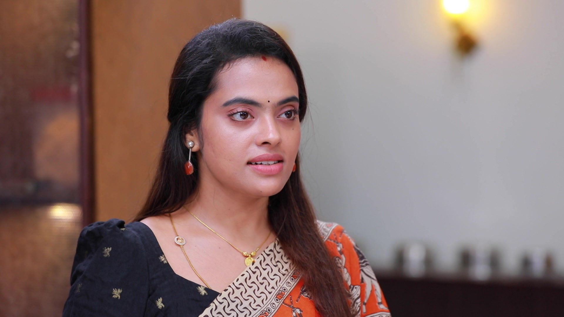 Stream Charu Suspects Pallavi Season 1 Episode 37 – Charu Suspects ...