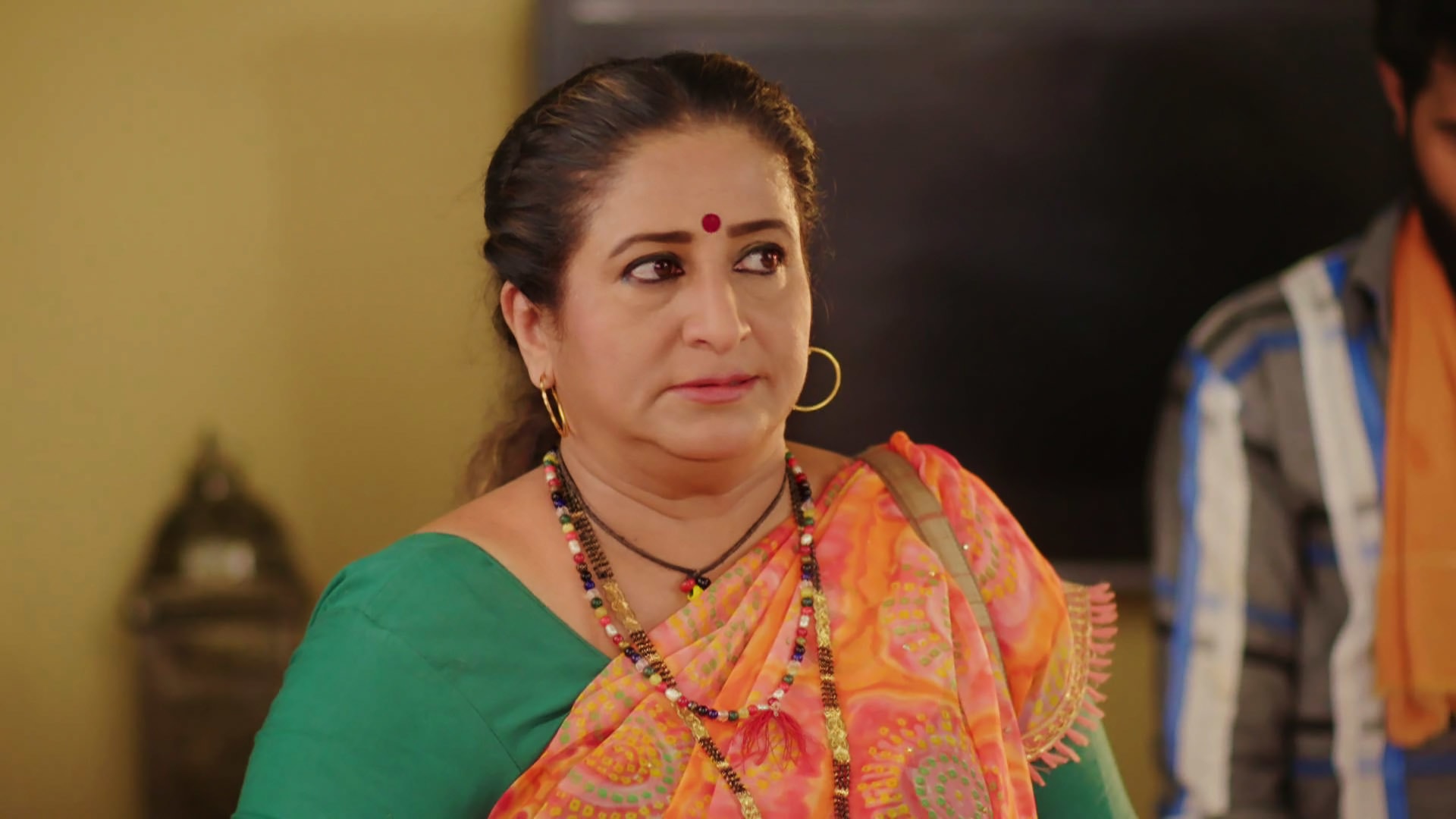 Watch Asha Accuses Jyoti Online