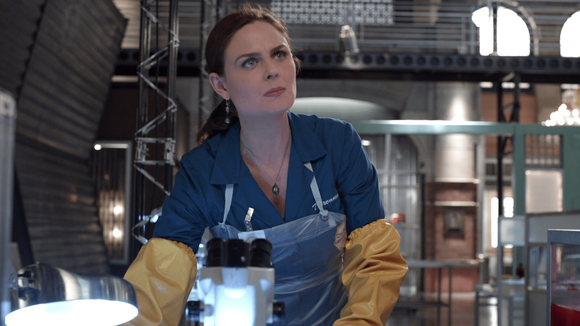 Watch Bones Episode 12 on Disney+ South Africa | English Police/Cop Series