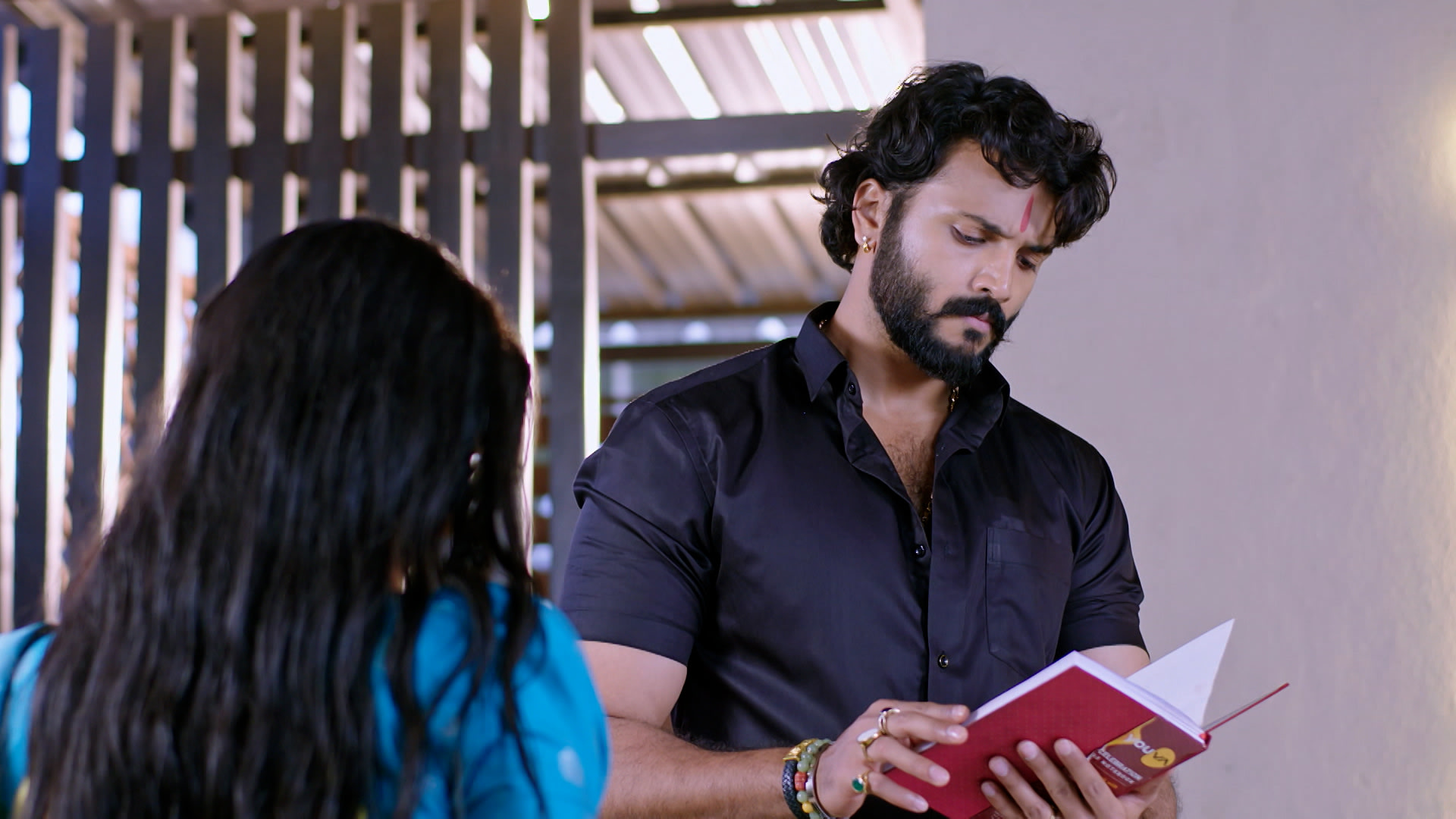 Watch Drishti Bottu Episode 163 on JioHotstar