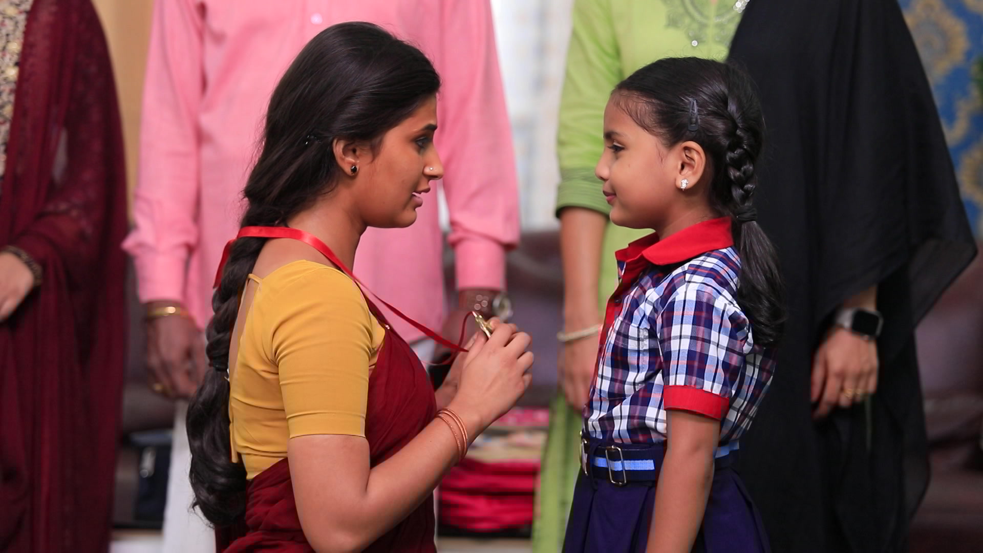 Watch Ponni Episode 19 on JioHotstar