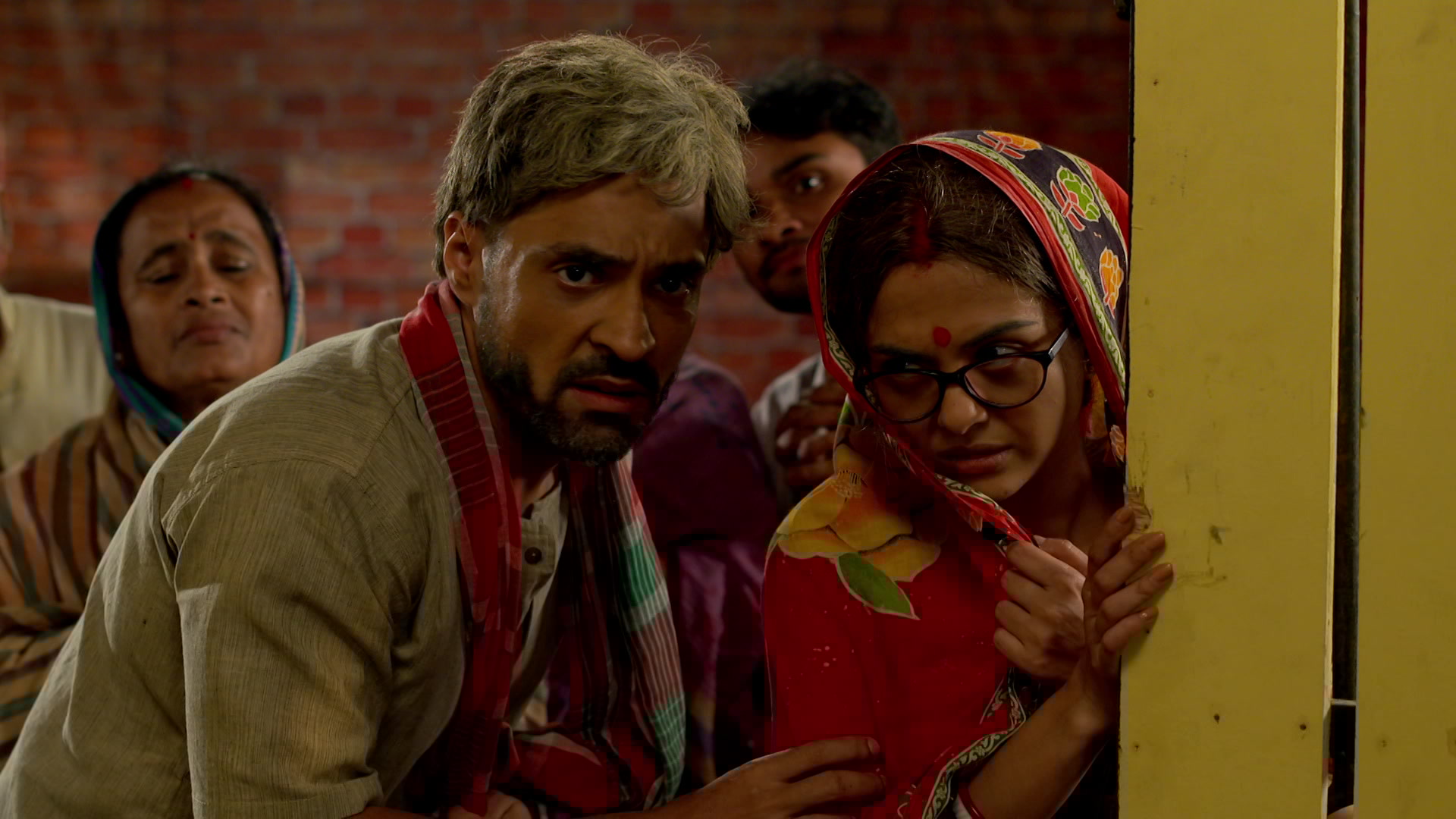 Watch Gaatchora Episode 335 on JioHotstar