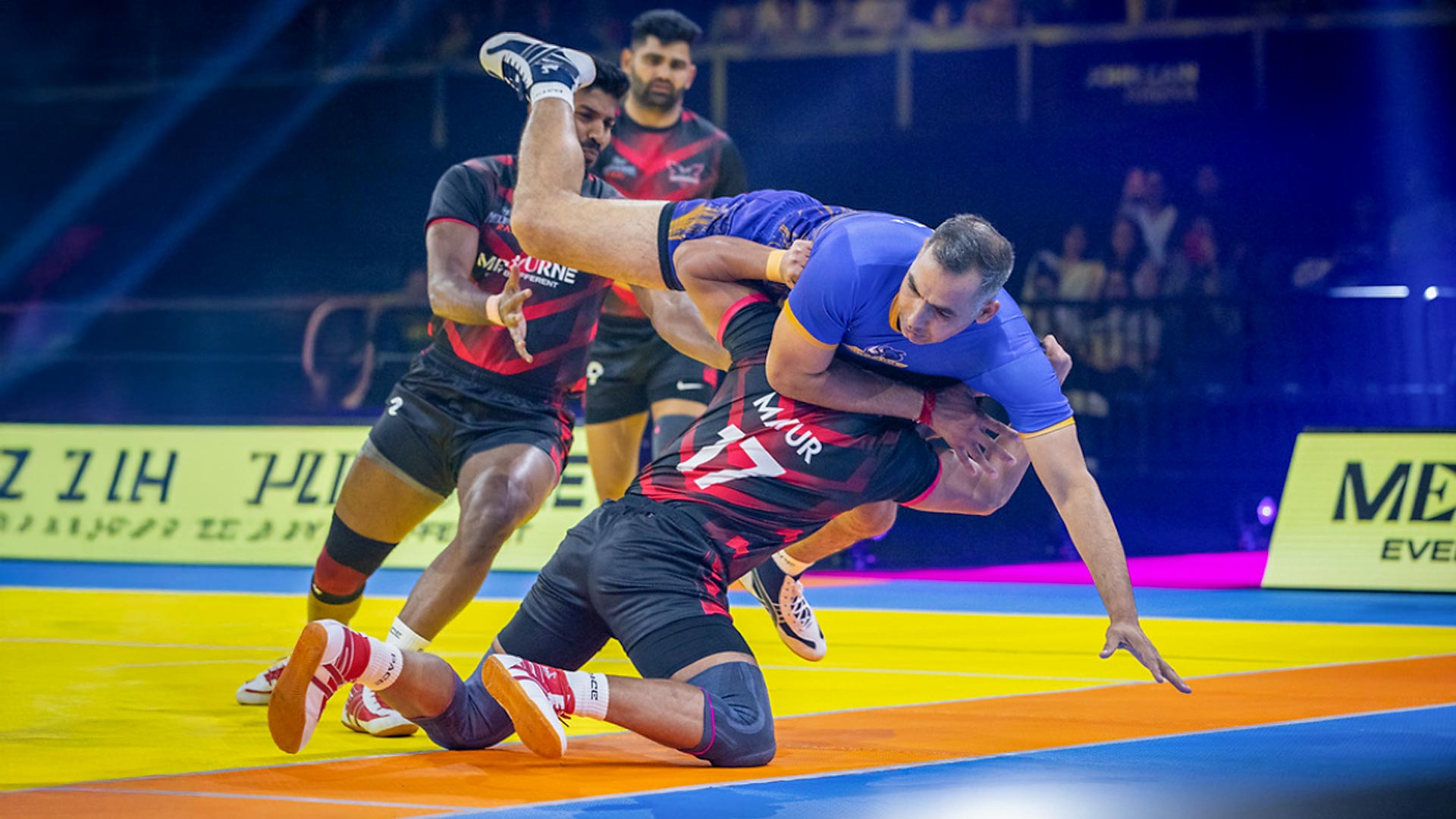 Replay: Mavericks vs Masters