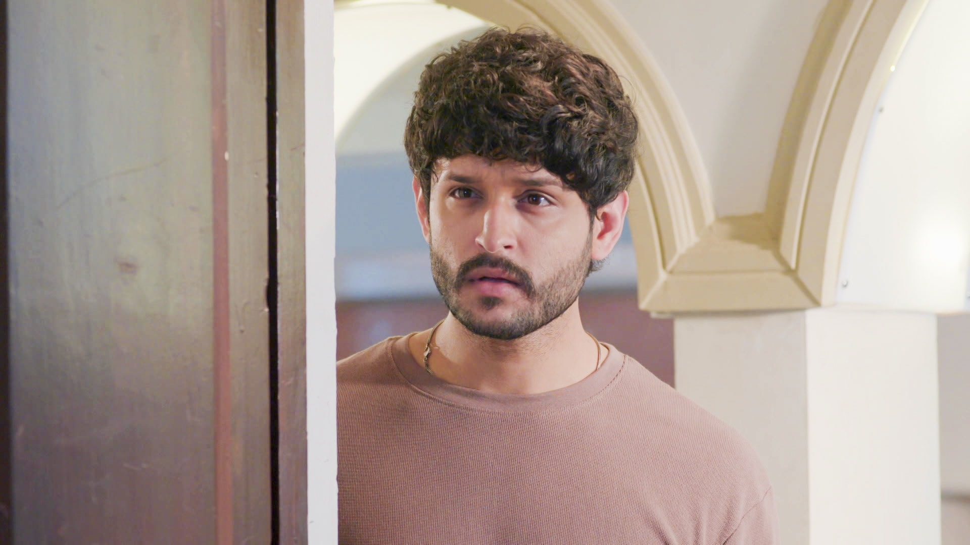 Watch Vachan Dile Tu Mala S1 Episode 35 on JioHotstar