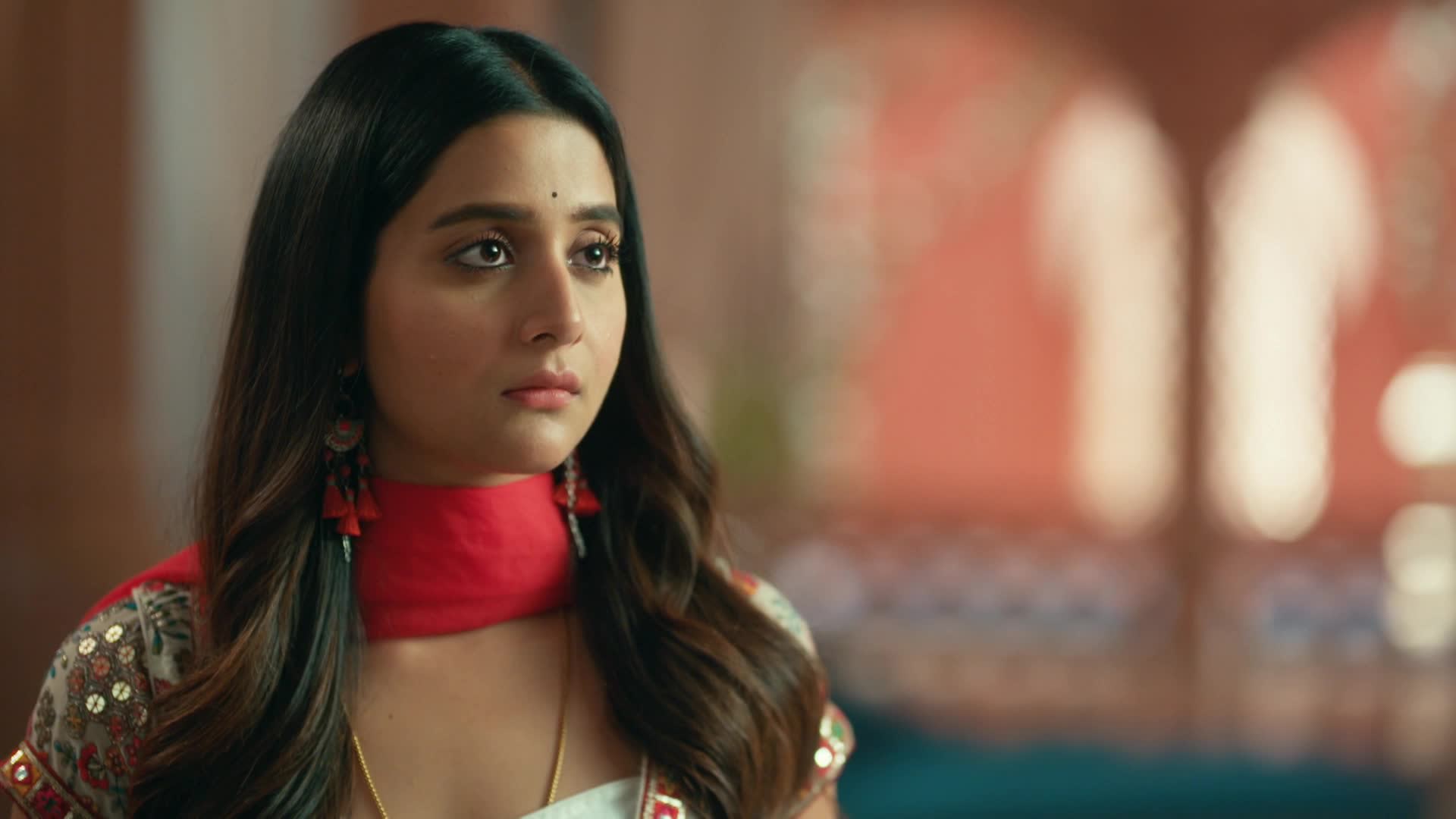 Watch Suhagan Chudail Episode 12 on JioHotstar