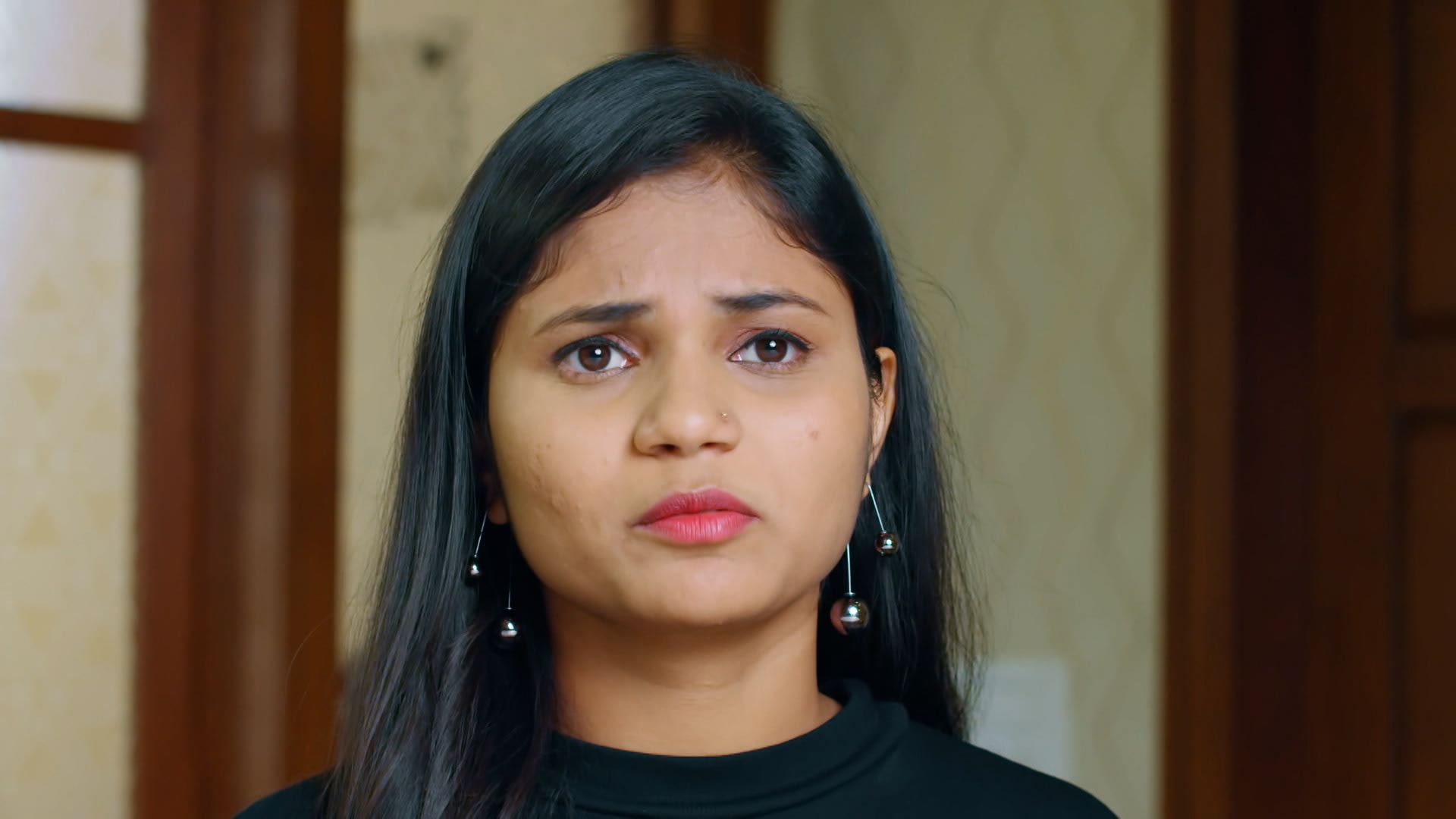 Watch Shantham Papam S6 Episode 103 on JioHotstar