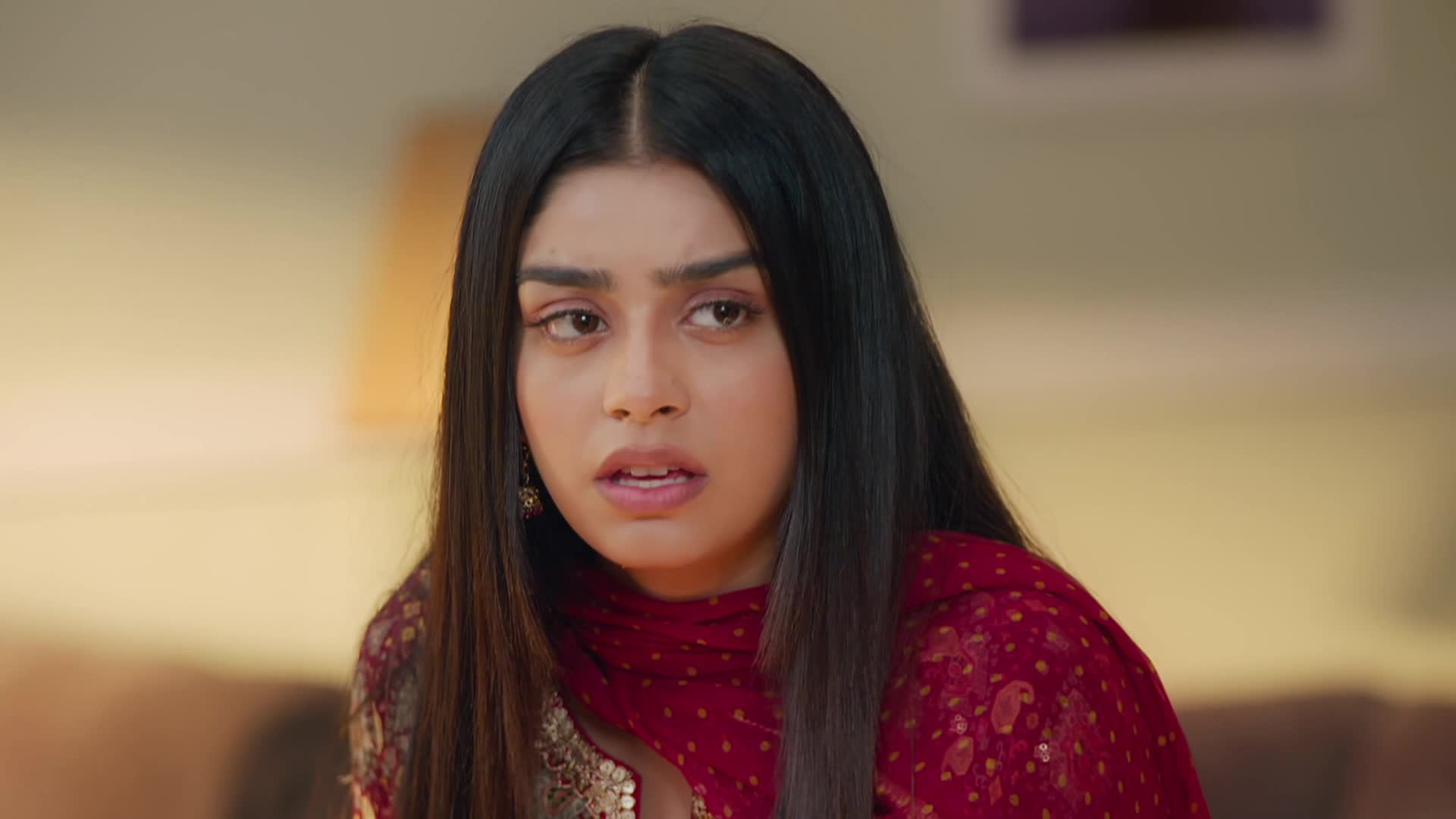 Watch Udaariyaan Episode 710 on JioHotstar