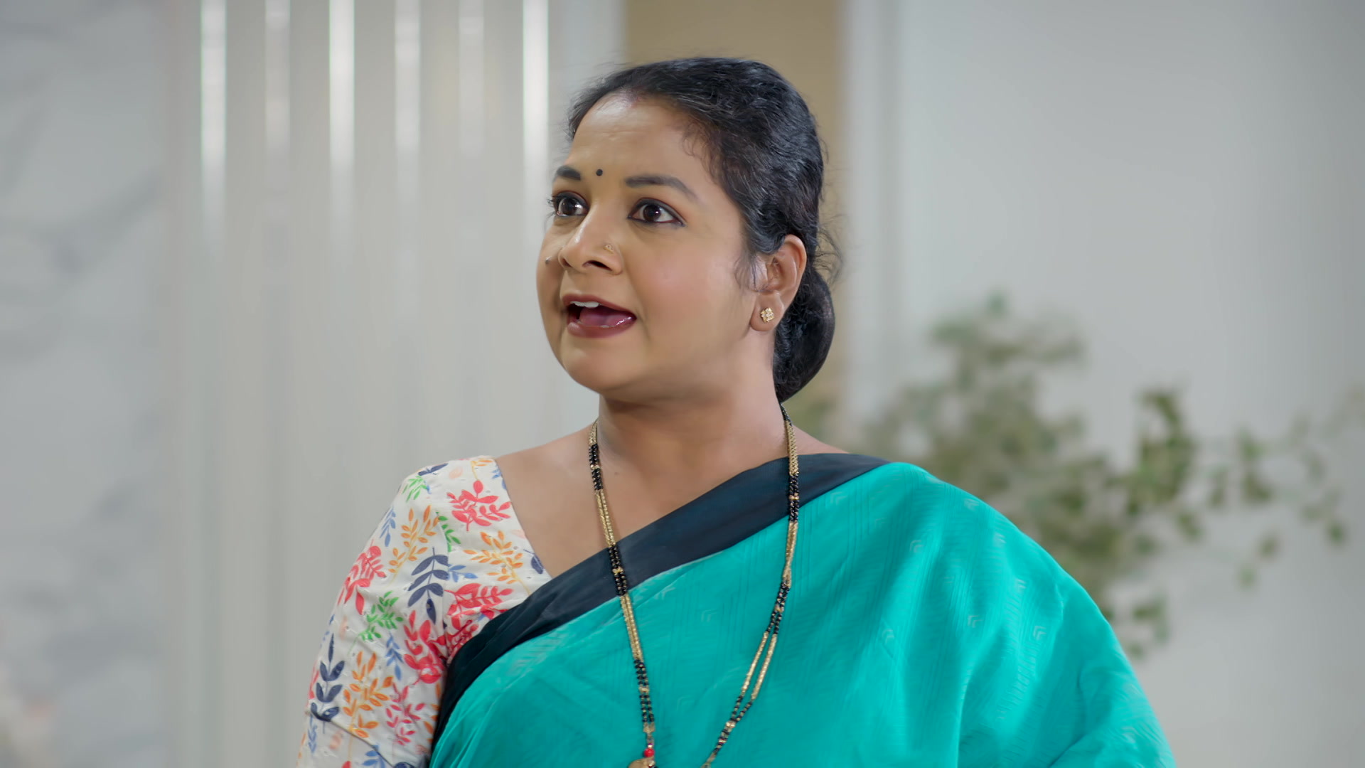 Watch Sharade S1 Episode 236 on JioHotstar