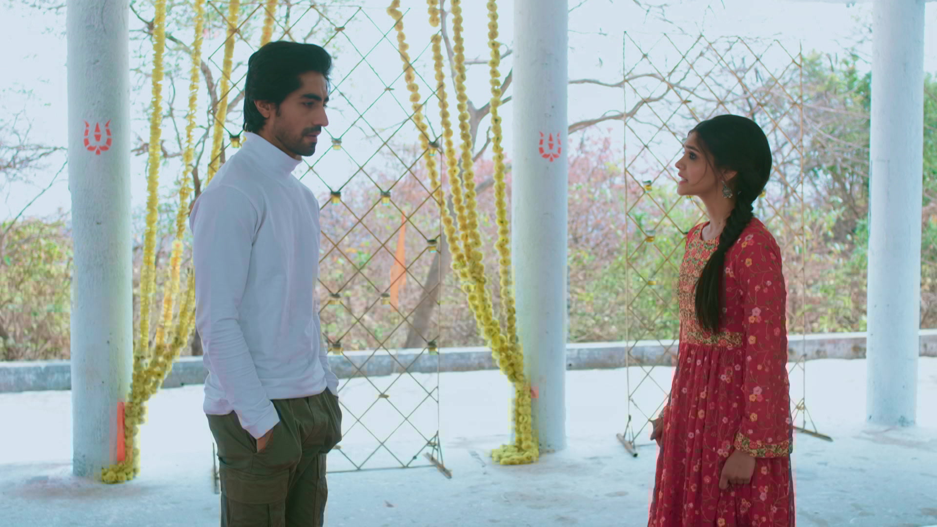 Stream Akshara's Befitting Reply Season 67 Episode 864 – Akshara's ...